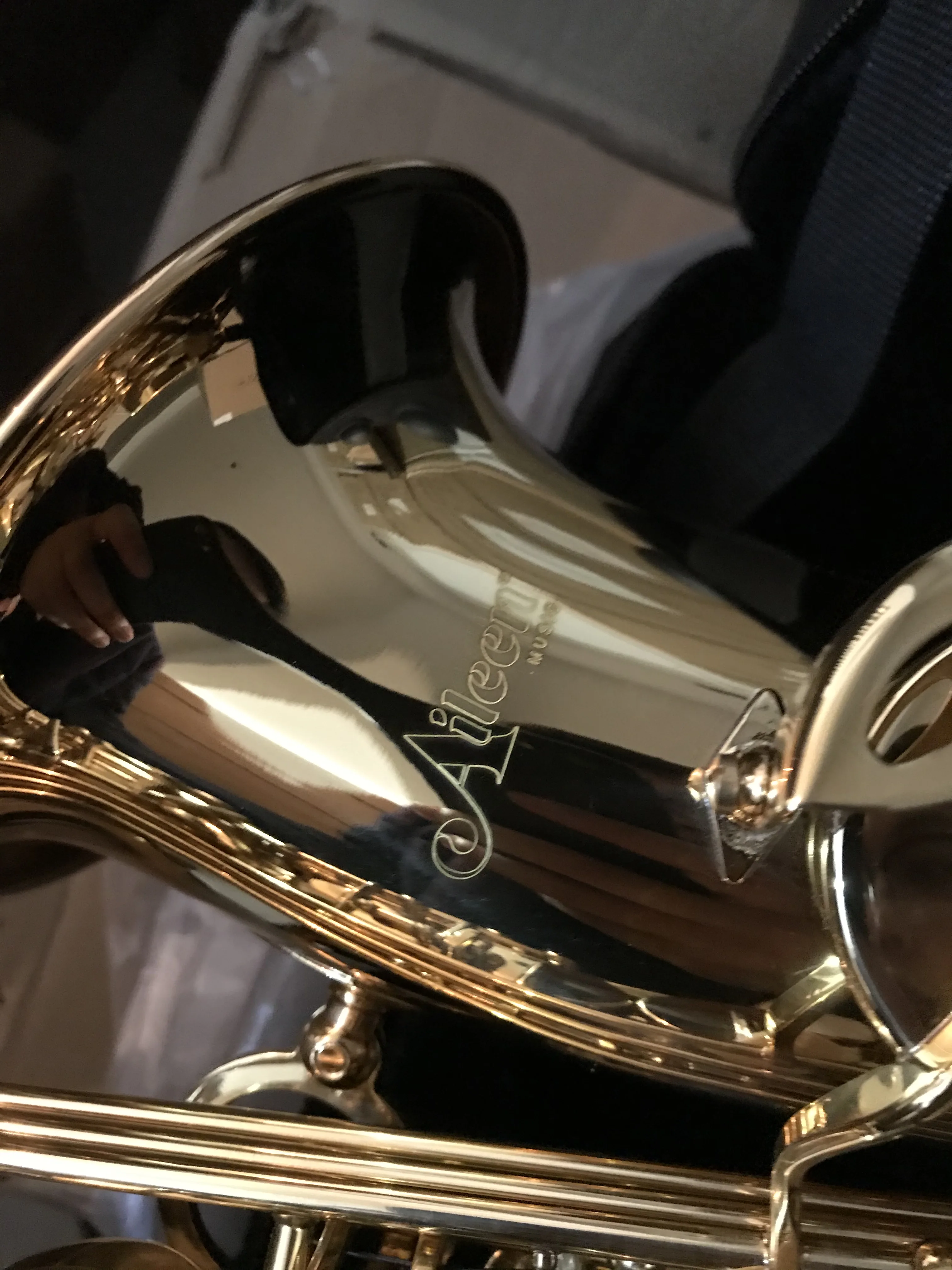 China Gold Lacquer Student Sax Bb Key Tenor Saxophone (sp0011g) - Buy ...