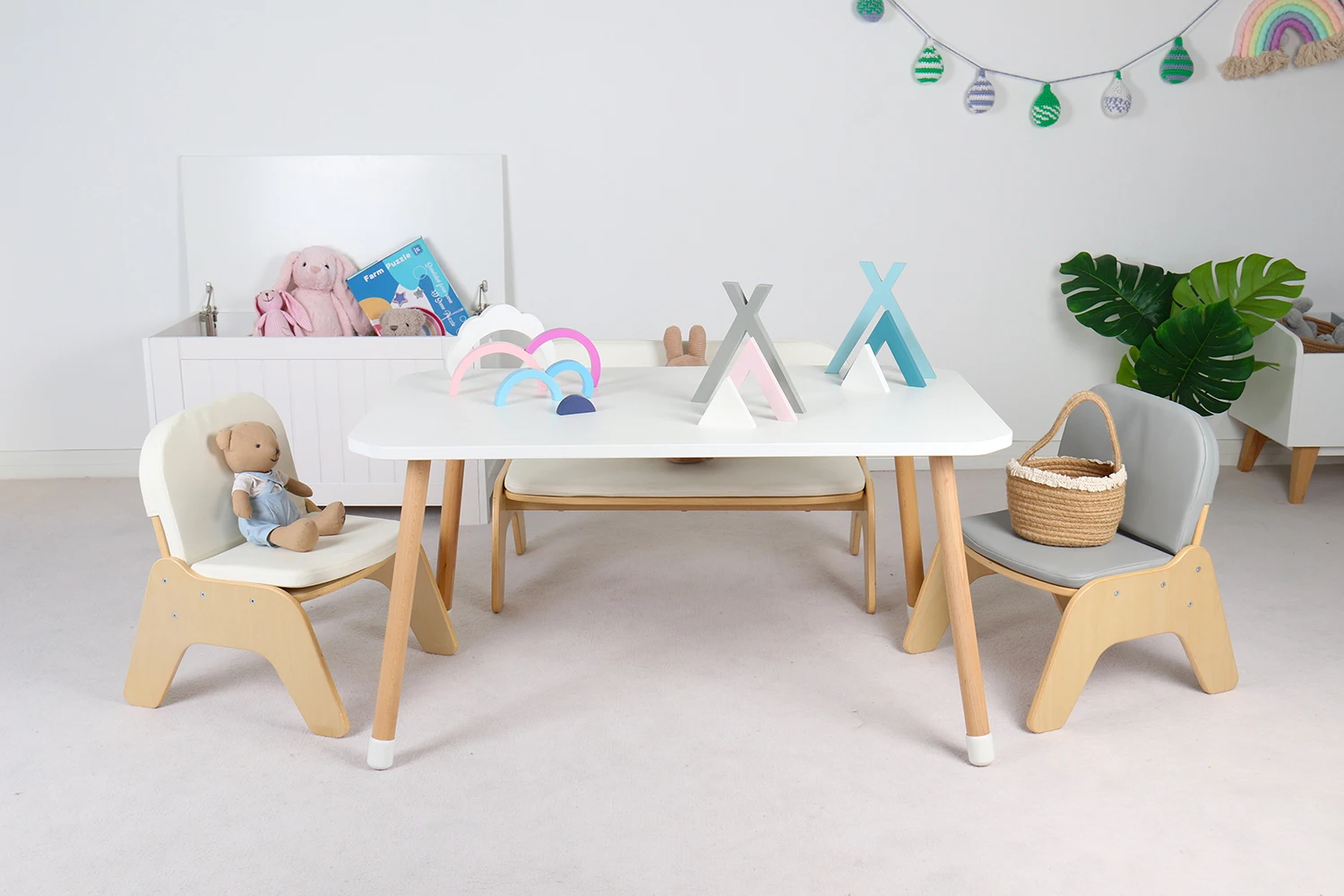 Modern Kids Bedroom Furniture Set Rectangular Baby Bige Quadrant Tables ...