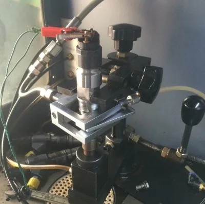 Universal Diesel Common Rail Injector Inlet Connector Adapter Clamp ...