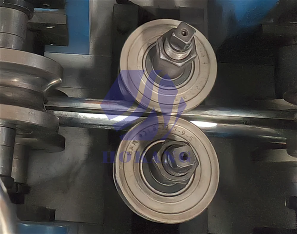 Customized Metal Pipe Making Machine Tube Forming and Hf Welding ...