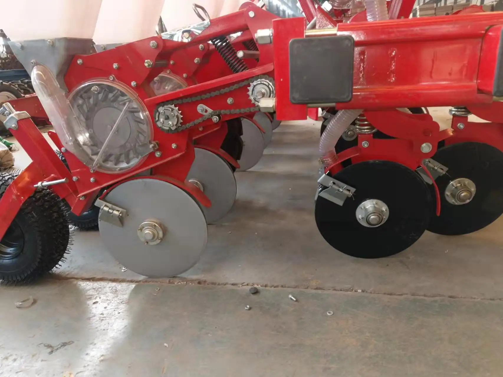5 Rows Maize Planter - High Productivity Corn Seeder