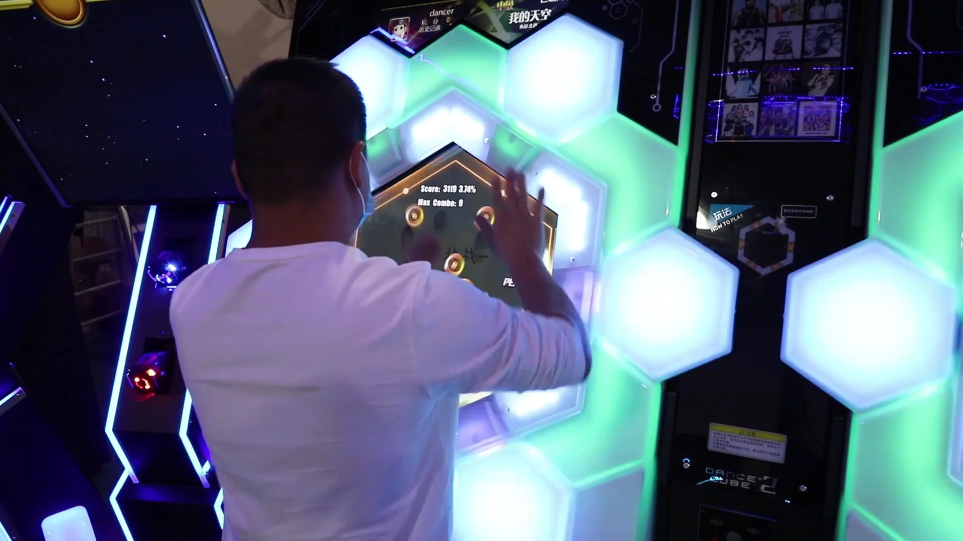 Hot Daning Cube 2 Pump It Up Fiesta Just Dance Revolution Amusement ...