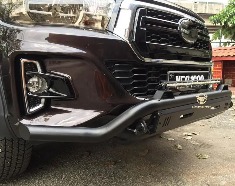 Bull Bar Pick up - Universal Front Bumper for 4x4 Trucks