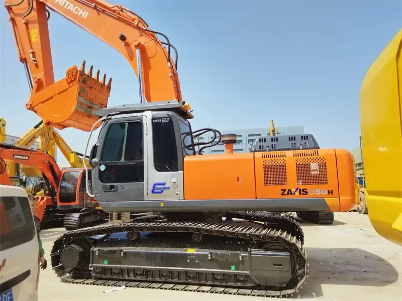 Hitachi ZX350 Excavator - Heavy Duty Crawler for All Needs