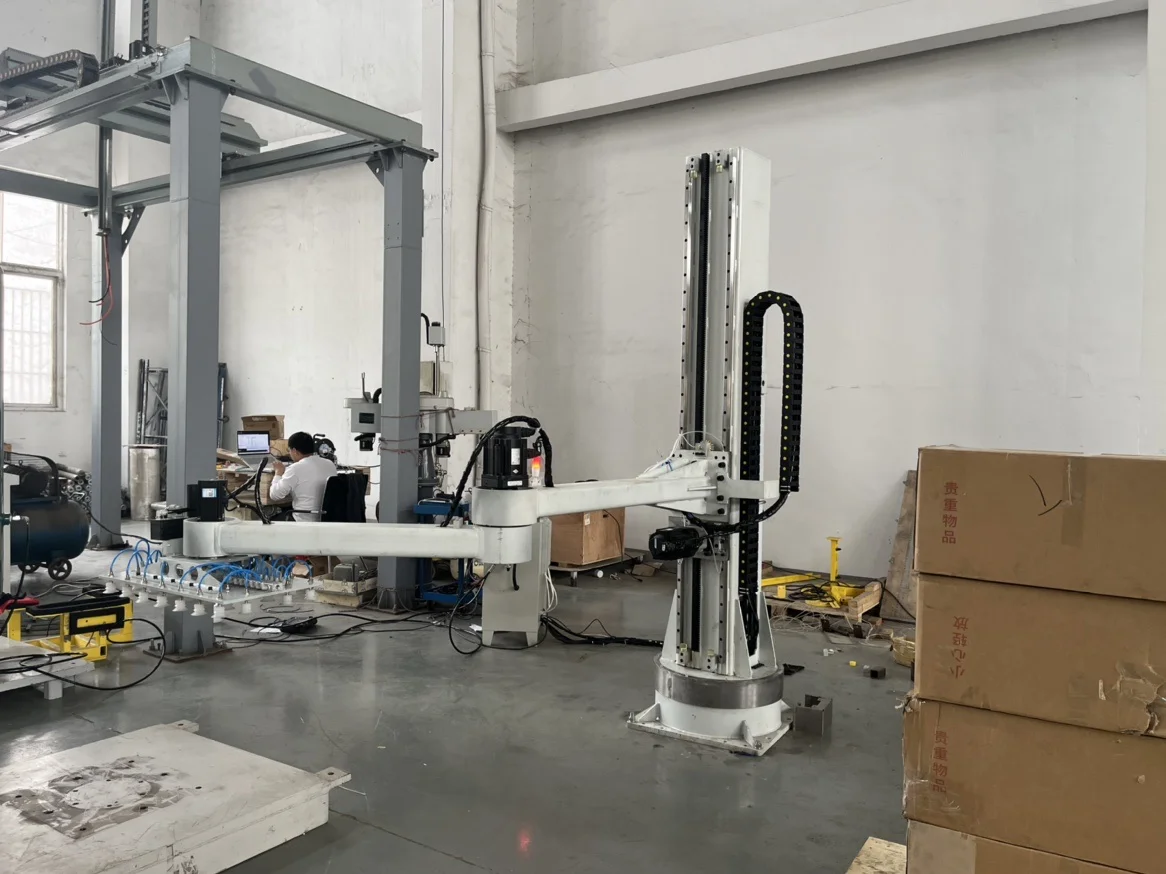 Automated Column Self Lifting 25kg Bag Palletizer Stacker For Carton ...