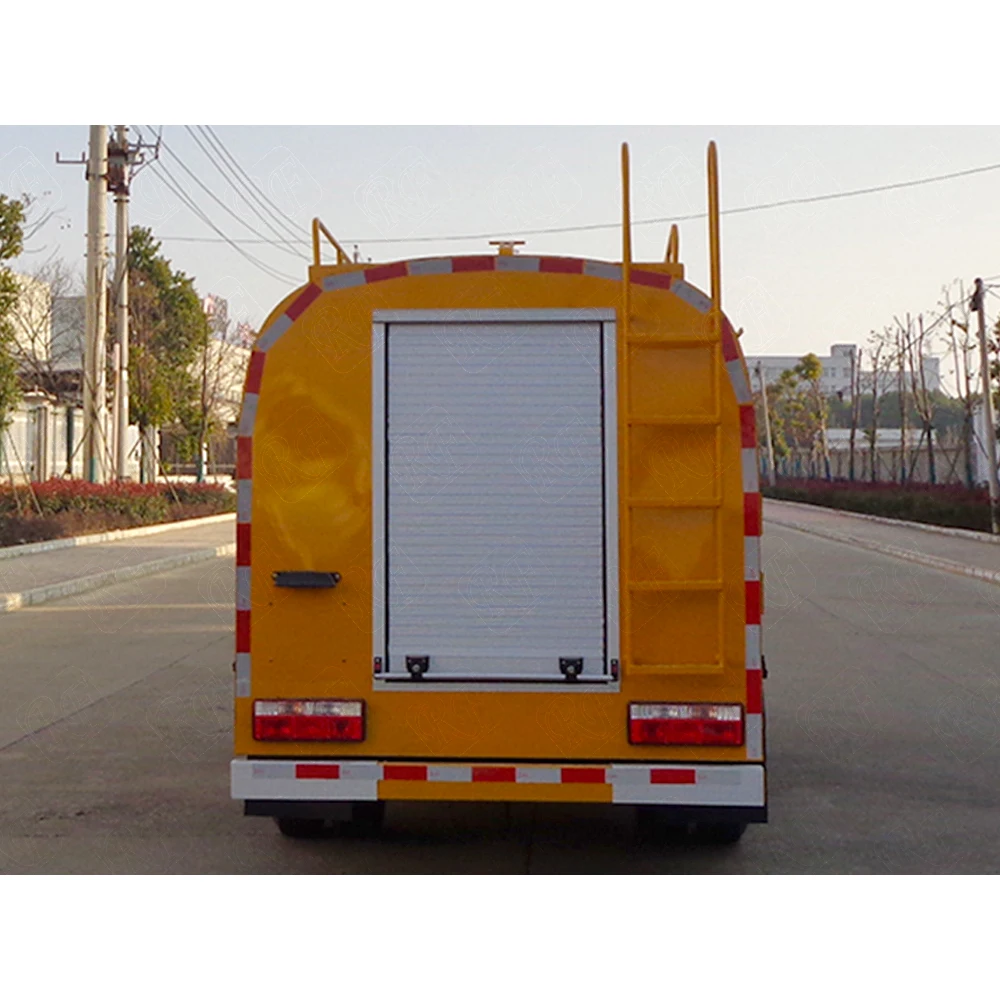 Water Bowser Truck Fire Sprinkler Water Truck 10 Wheels Spray Bowser ...