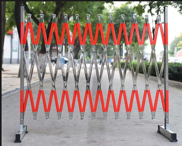 Movable Safety Fence Folding Telescopic Fence - Buy Folding Telescopic ...