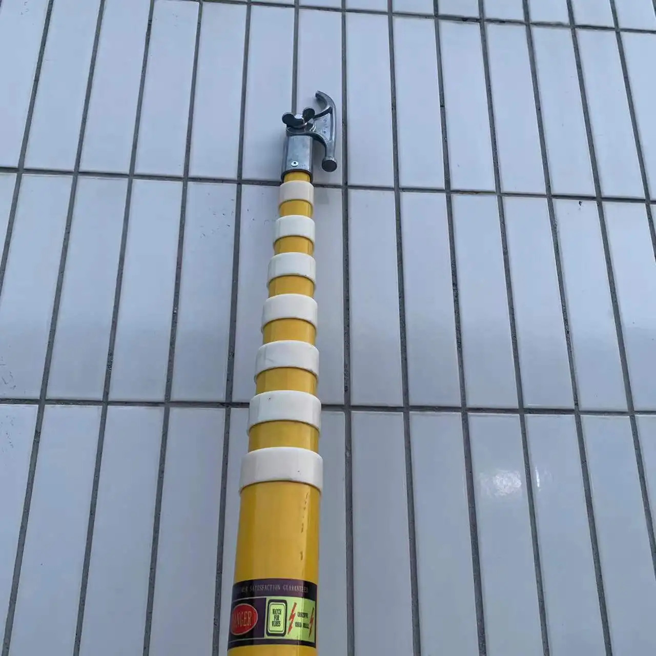 Triangle Hot Stick Telescopic For Cutout Fuse Surge Arrester Hv ...