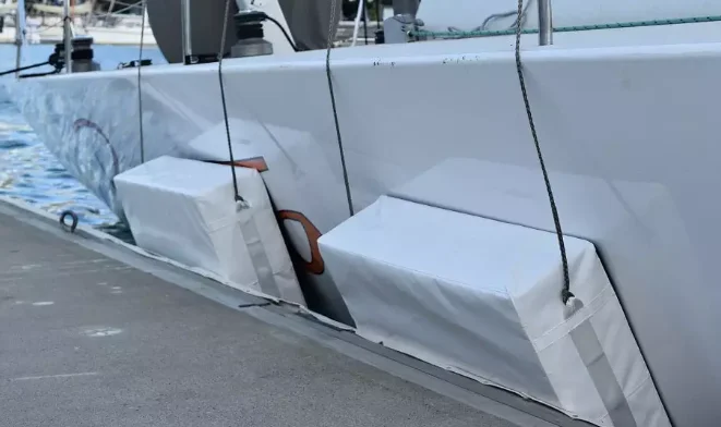 Fender Boat Gunnel Rubber With Customized Size PVC Inflatable Boat ...