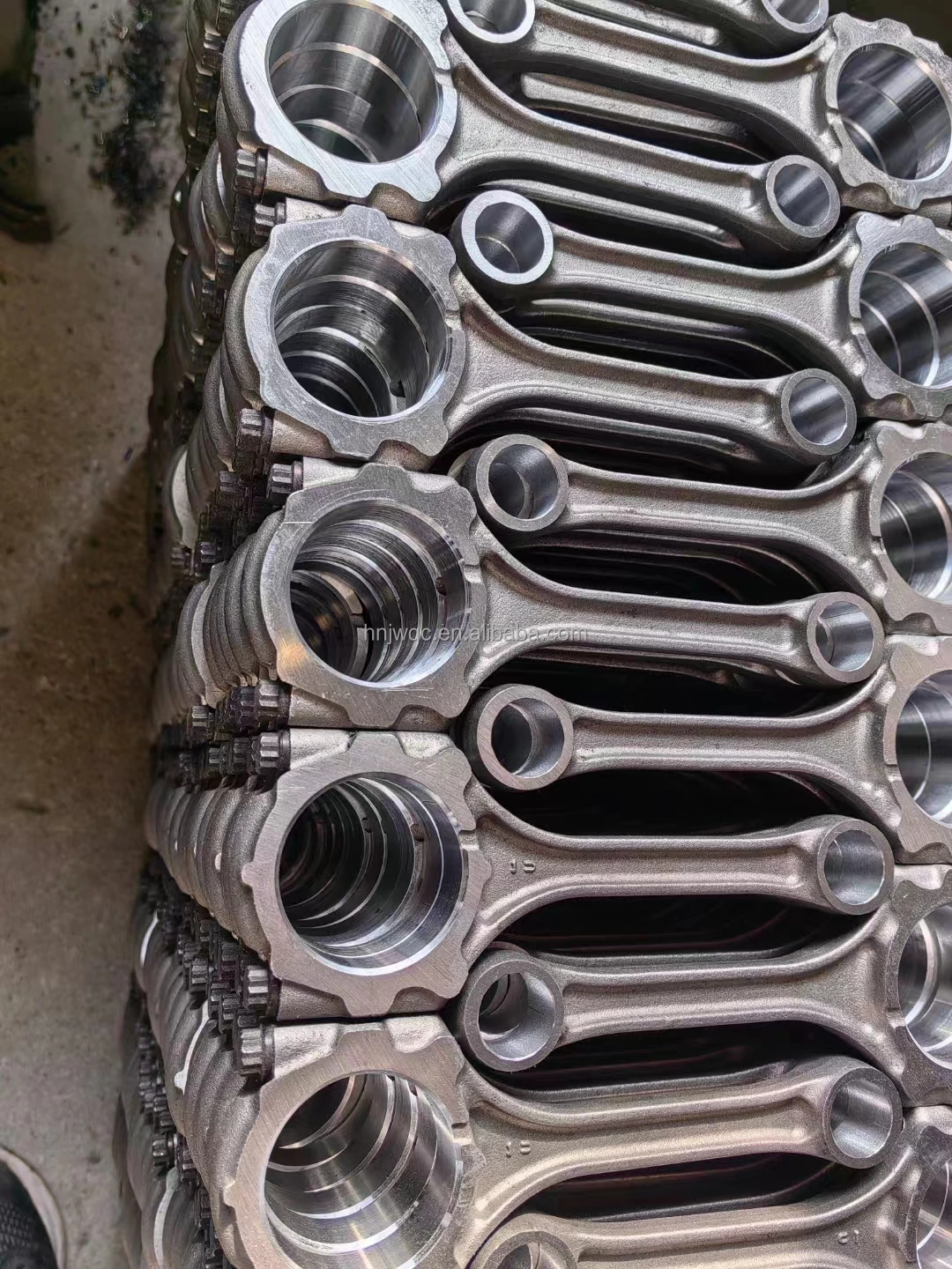 4d56u Casting/forging Connecting Rod Oem 1100a135 For Mitsubishi - Buy ...