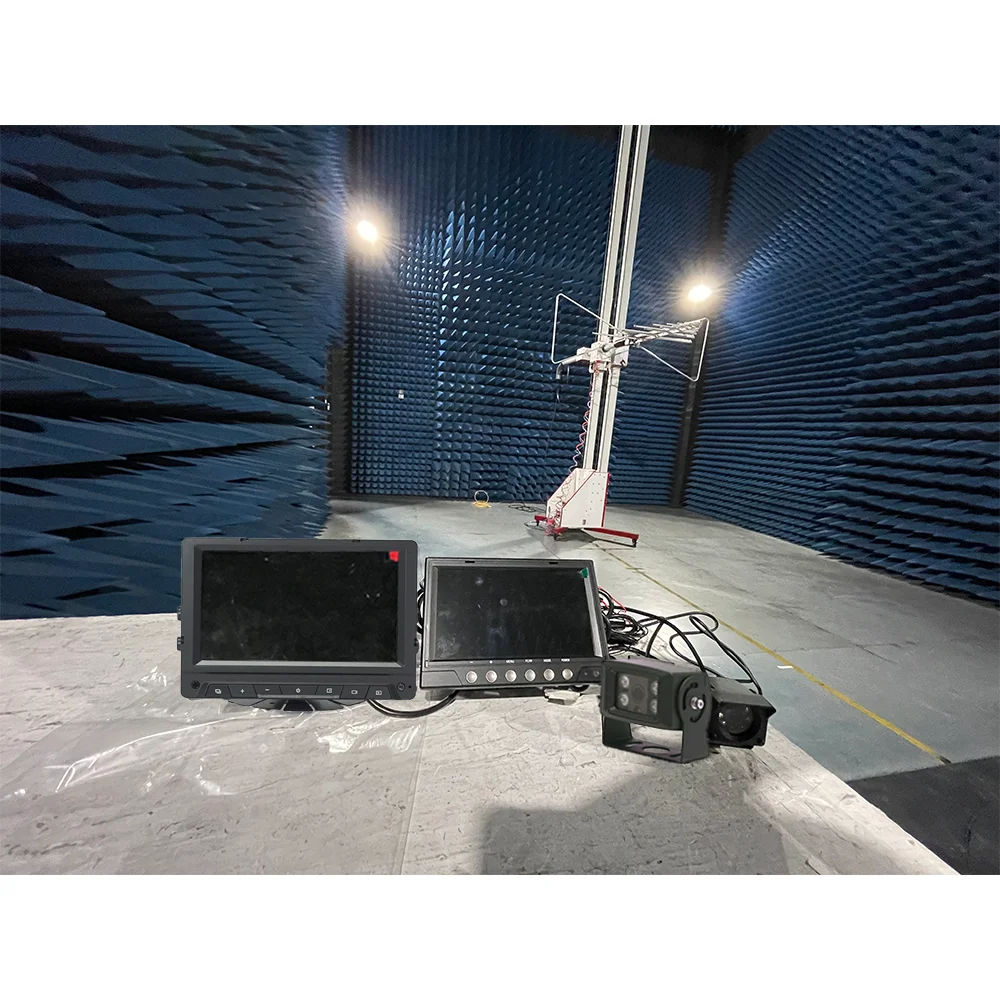 Professional Zoom Camera Crane - Tower Bridge Monitoring