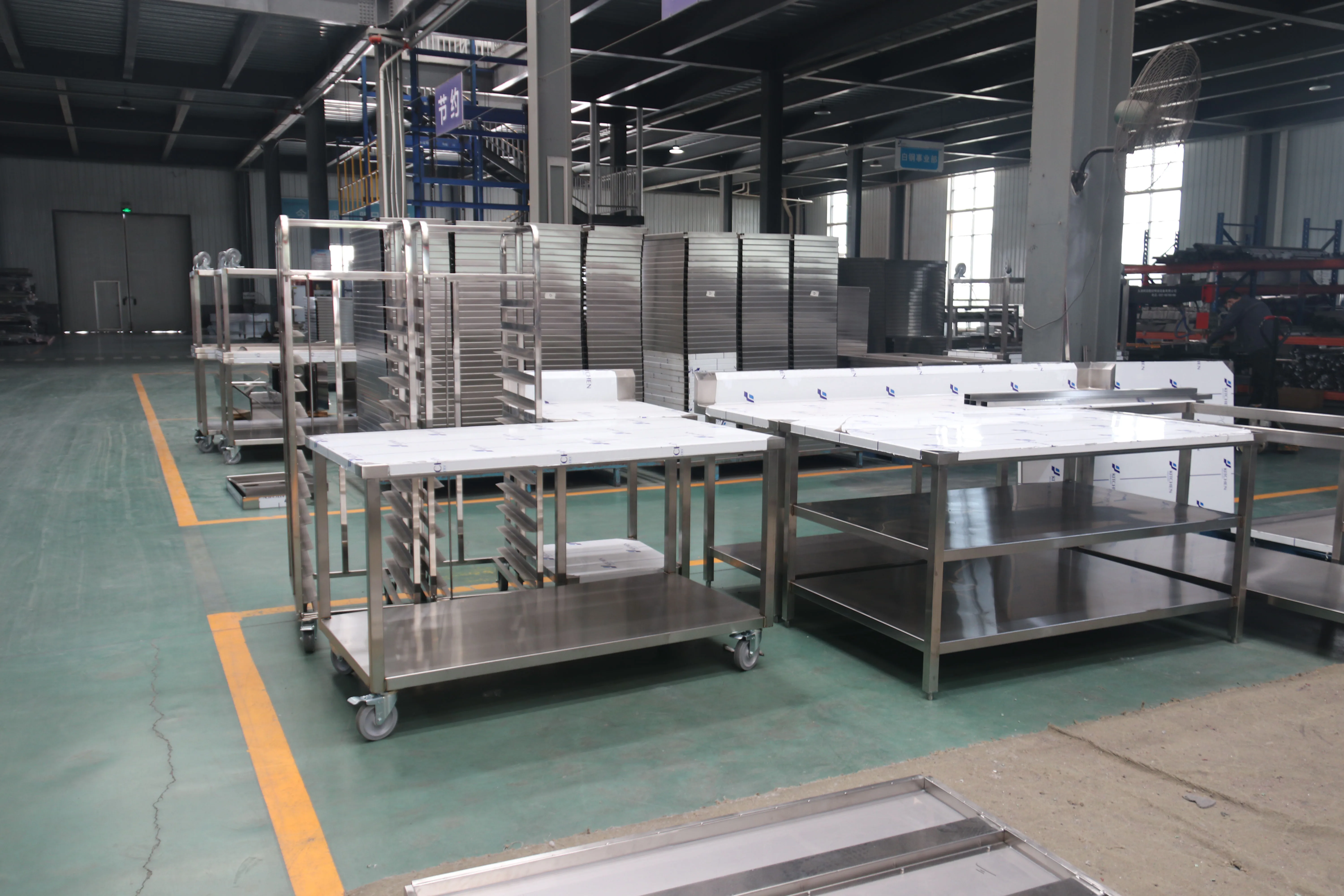 Commercial Kitchen Storage Cabinet Sliding Door 201/304 Stainless Steel ...