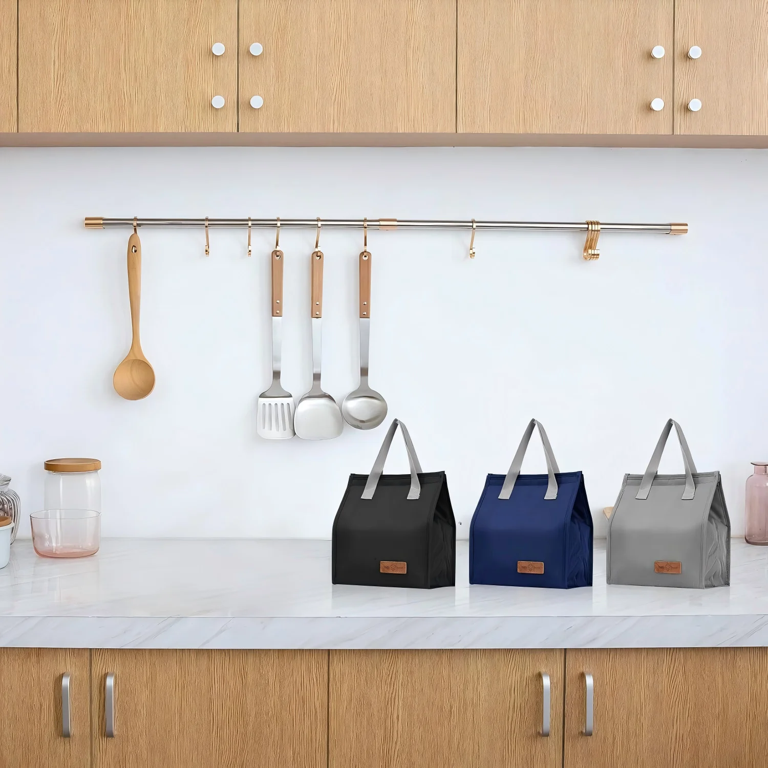 Portable 15L Waterproof Insulated Cooler Bag Eco Friendly Recyclable ...