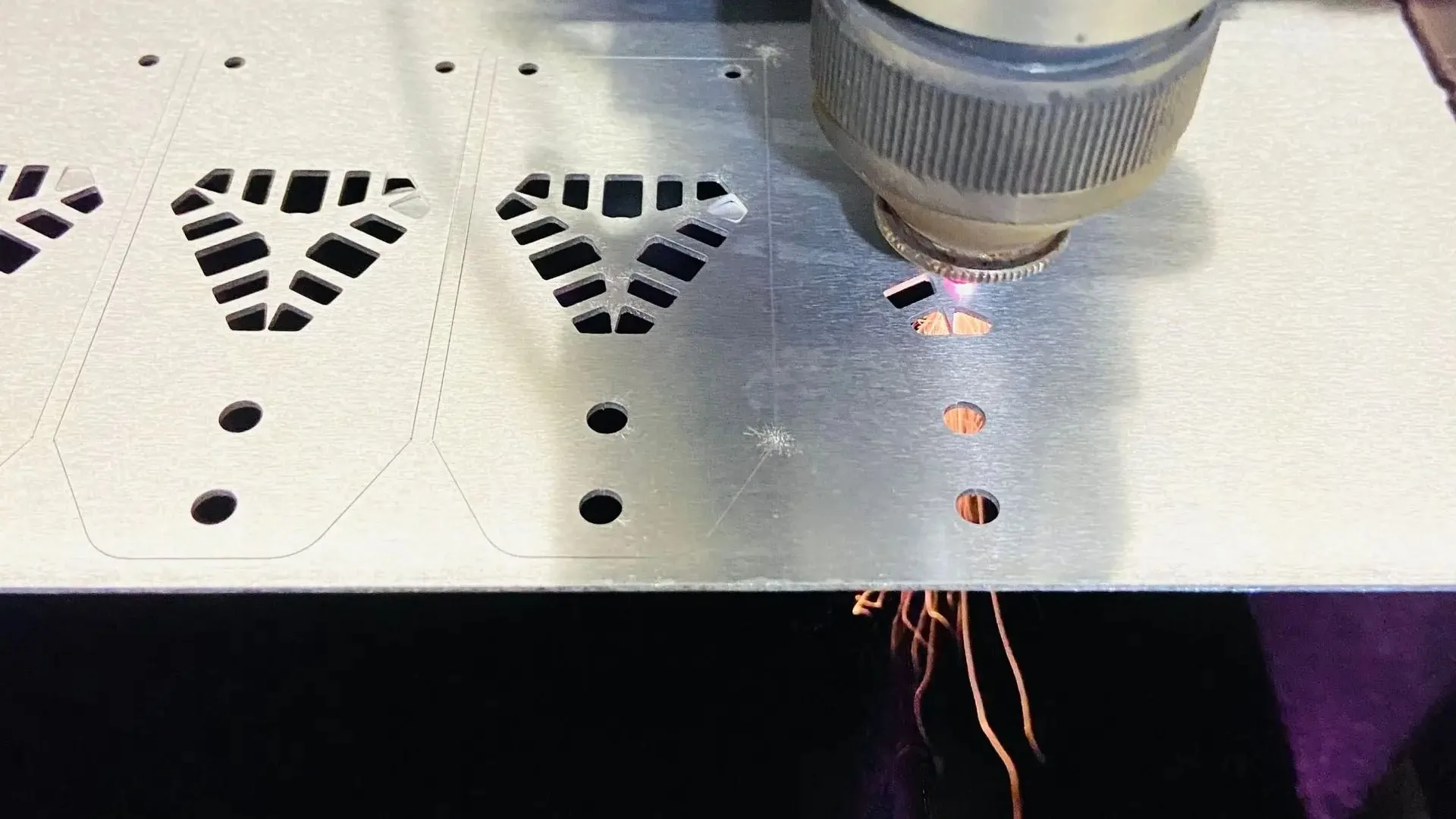 Oem Fast Prototype Custom Sheet Metal Laser Cutting Shell Bending Parts ...