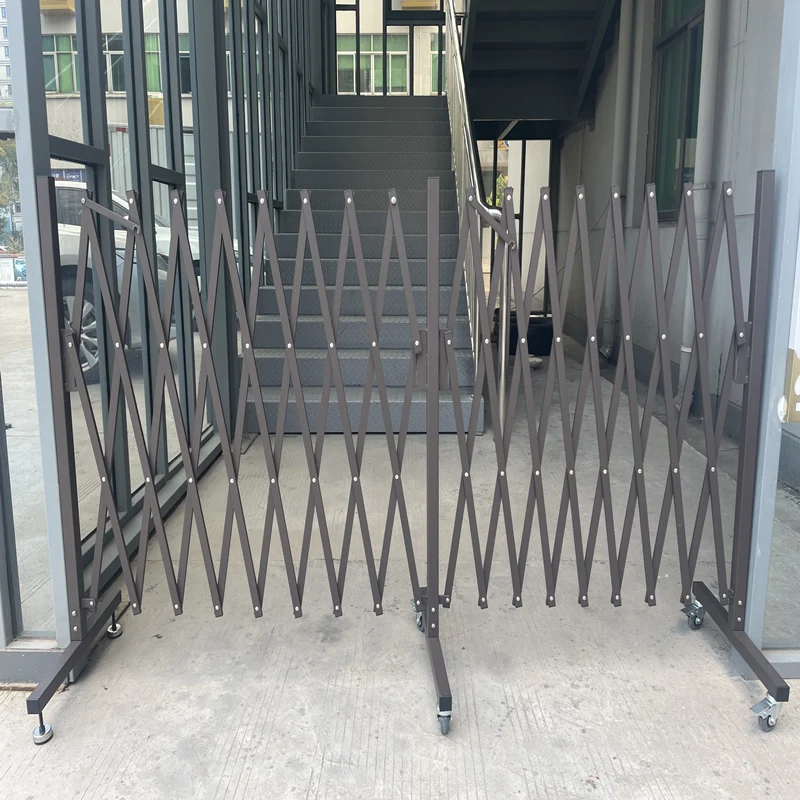 Aluminum Steel Security Expandable Pet Barrier Gate
