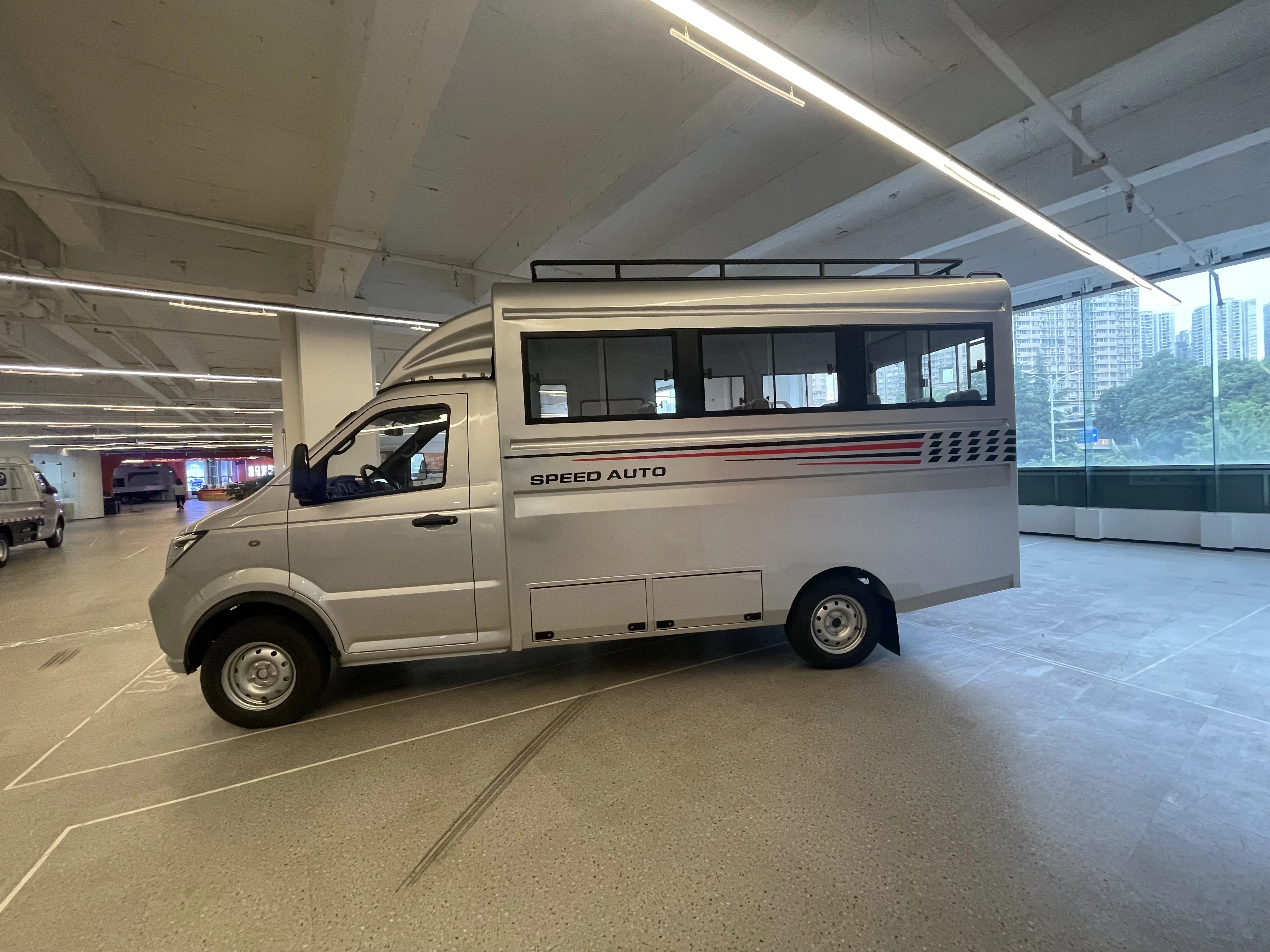 Alibaba.com: KAMA 18-22 Seats Electric Camper Van Minibus, RHD/LHD ...