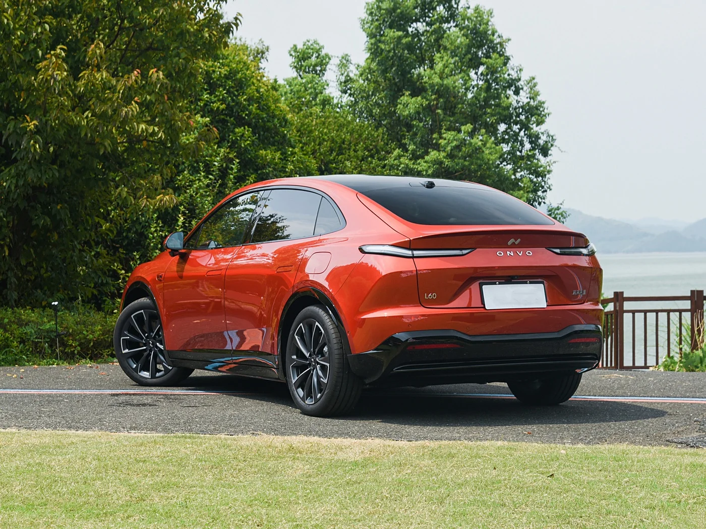 NIO ONVO L60 EV Pure Electric Mid-size SUV New Energy Vehicle| Alibaba.com