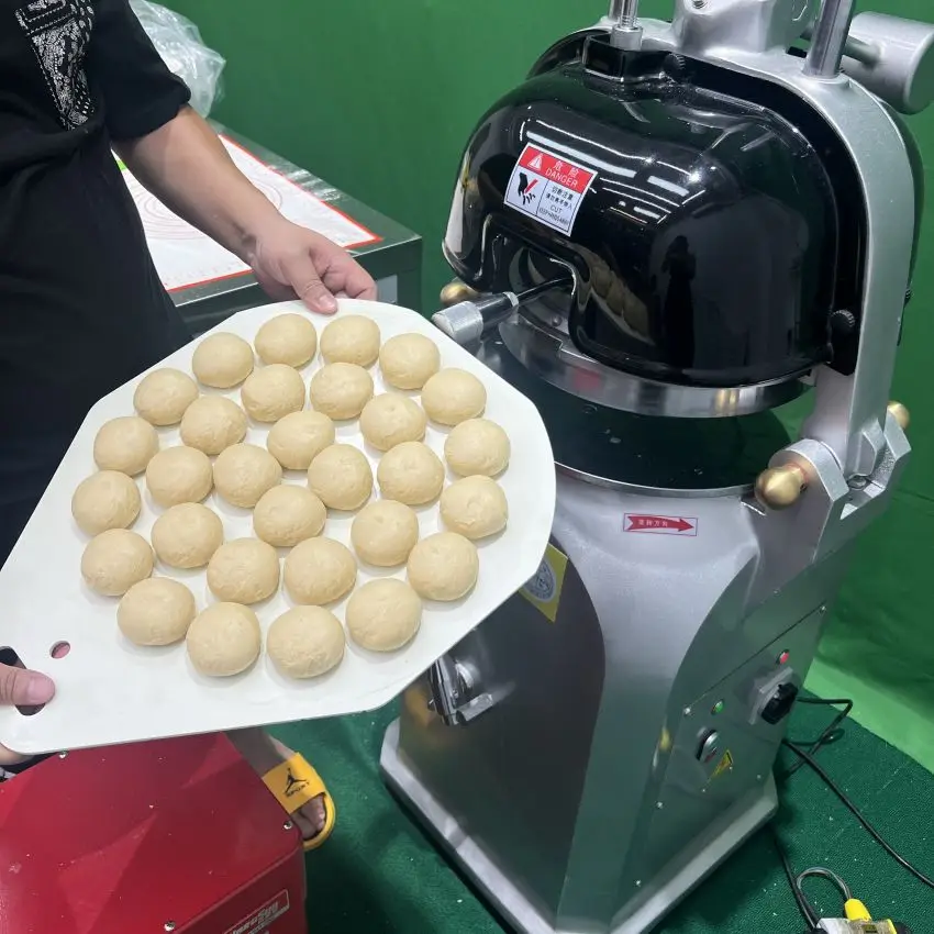 Automatic Bakery 20-200g Adjustable Dough Divider Machine