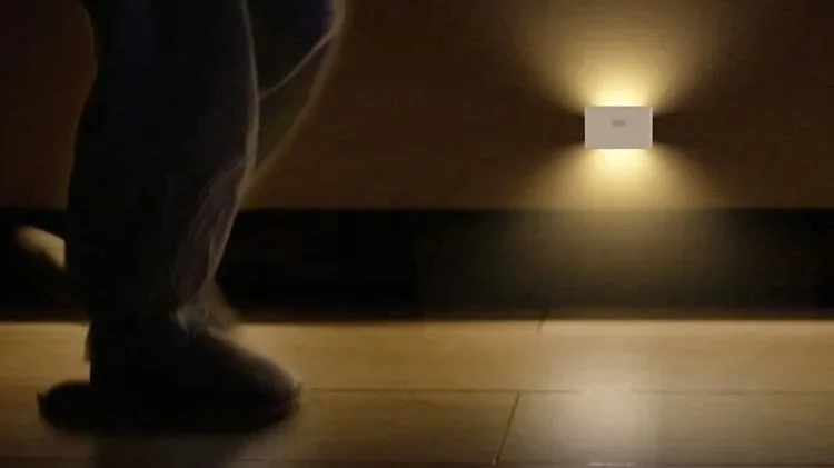 Banqcn Smart Linkage Motion Sensor Night Light Rechargeable Magnetic ...