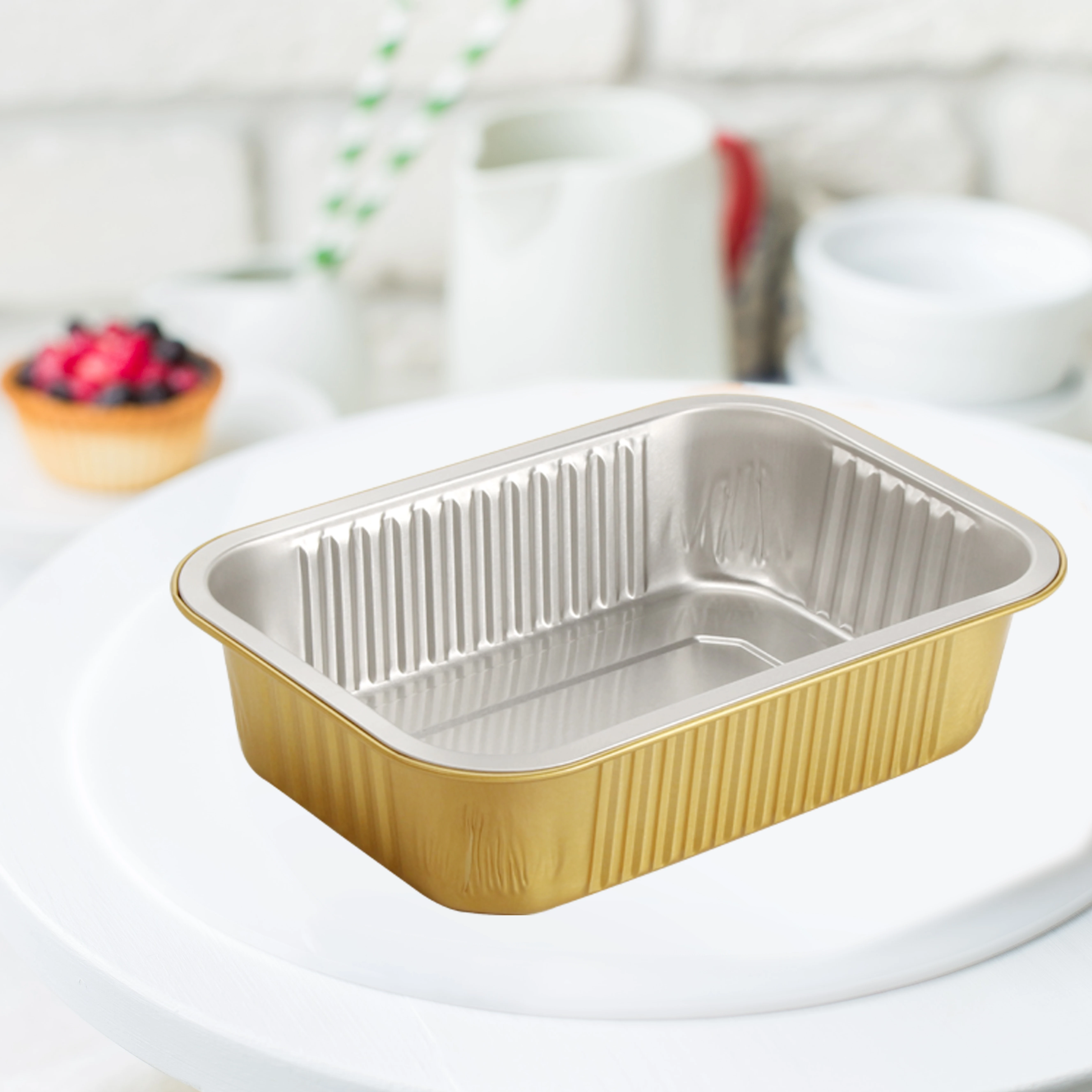 Aluminium Foil Containers With Food