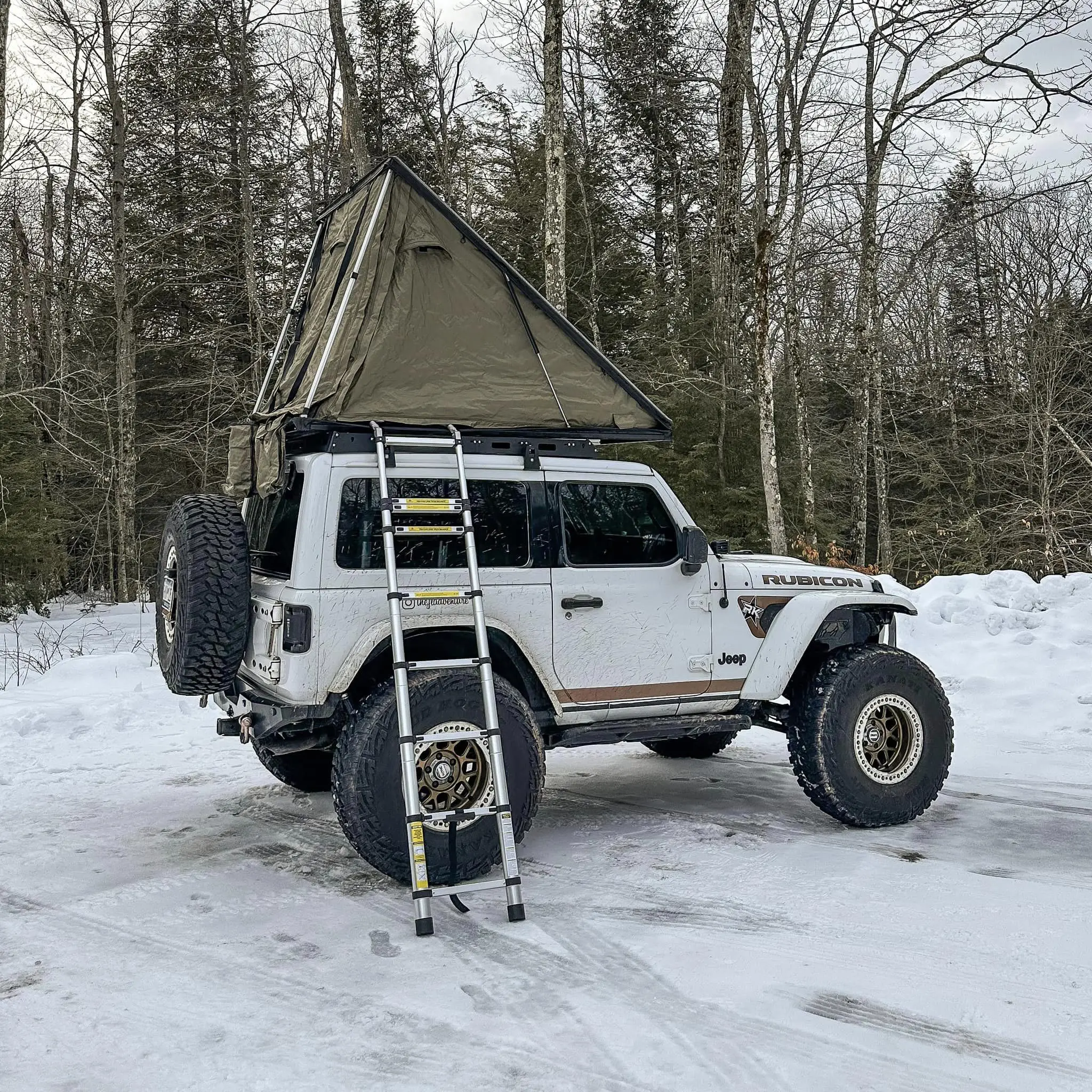 Slim Rooftop Tents - Lightweight and Insulated Solutions