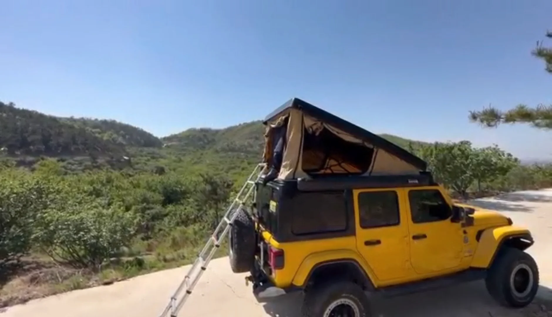 New Design Aluminium Shell 4x4 Car Camping Roof Top Tent For Jeep Jk Jl ...