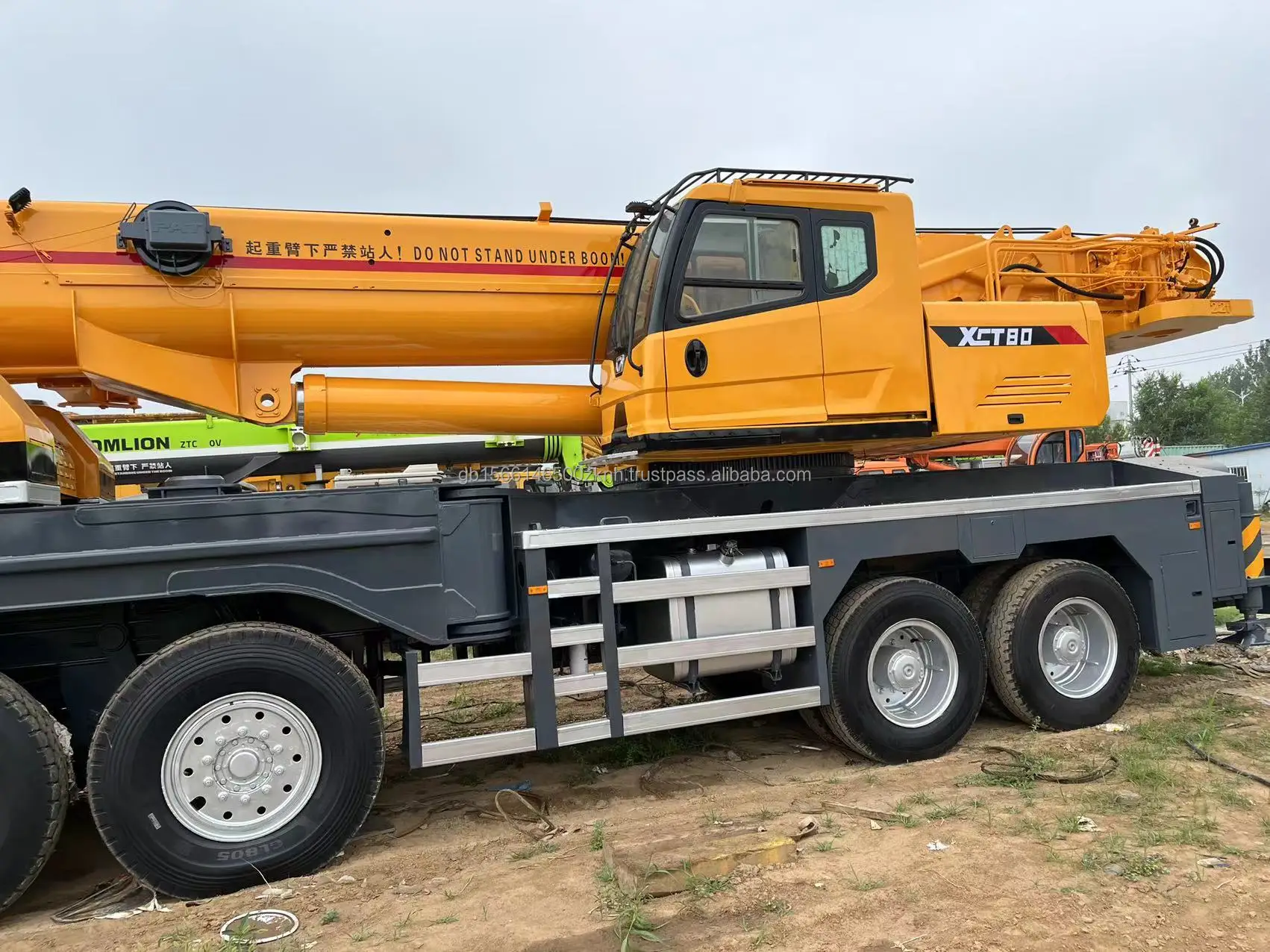 Used Chinese Made Mobile Cranes Xcmg Xct80 80ton Heavy Lifting Crane ...