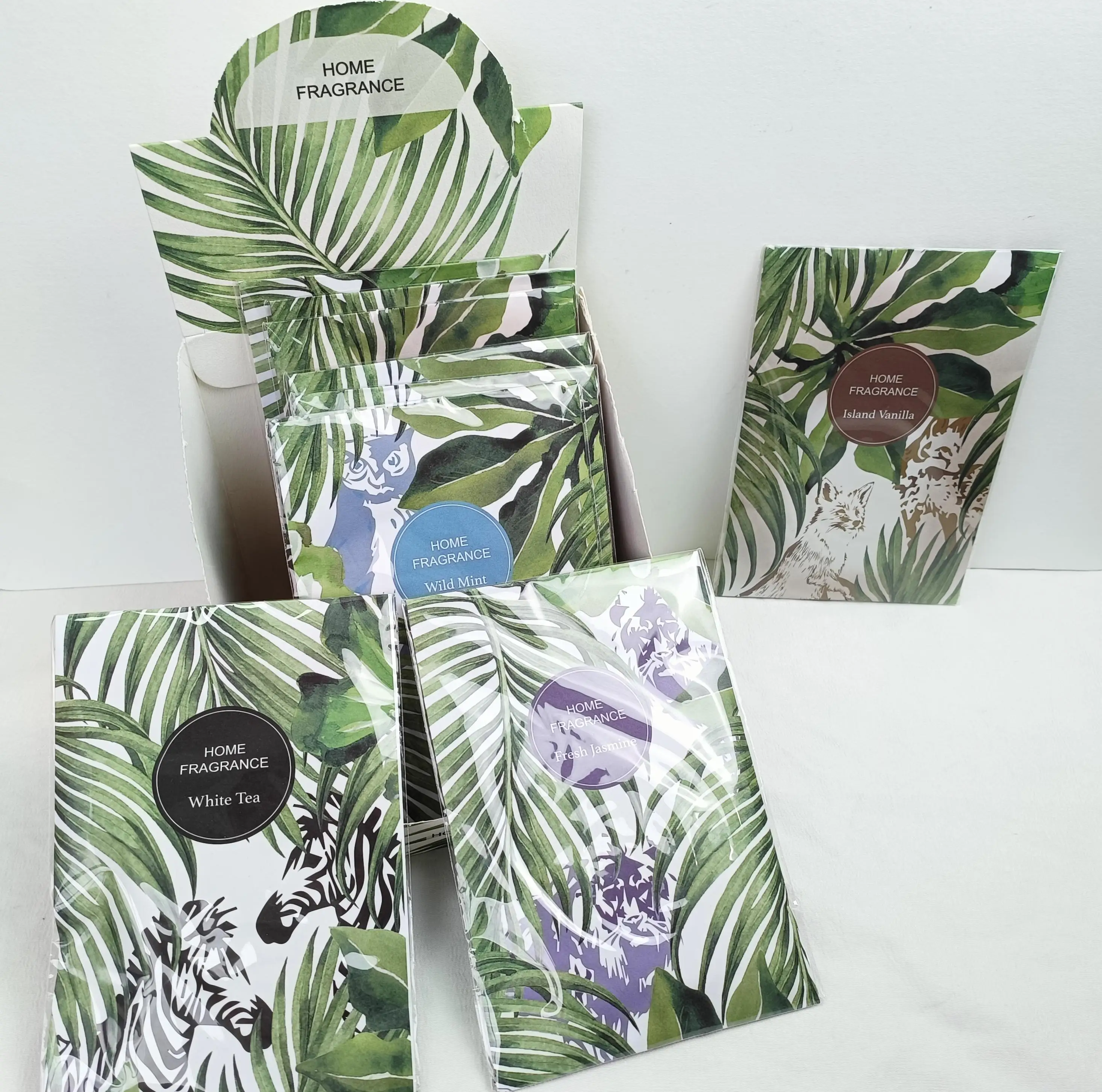 Elegant Scented Sachets - Luxury Home Fragrance Solutions