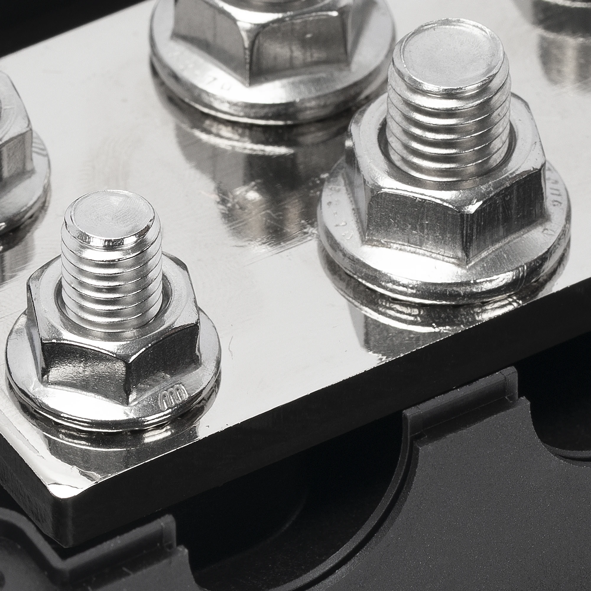 500A 48V Marine Copper Busbar with 6 Studs & Rubber Gasket Terminal Block OEM