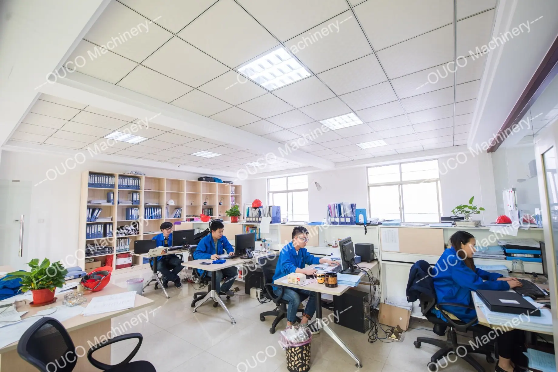 Ouco 380t Protection Templates Hydraulic Servo Plastic Safety ...