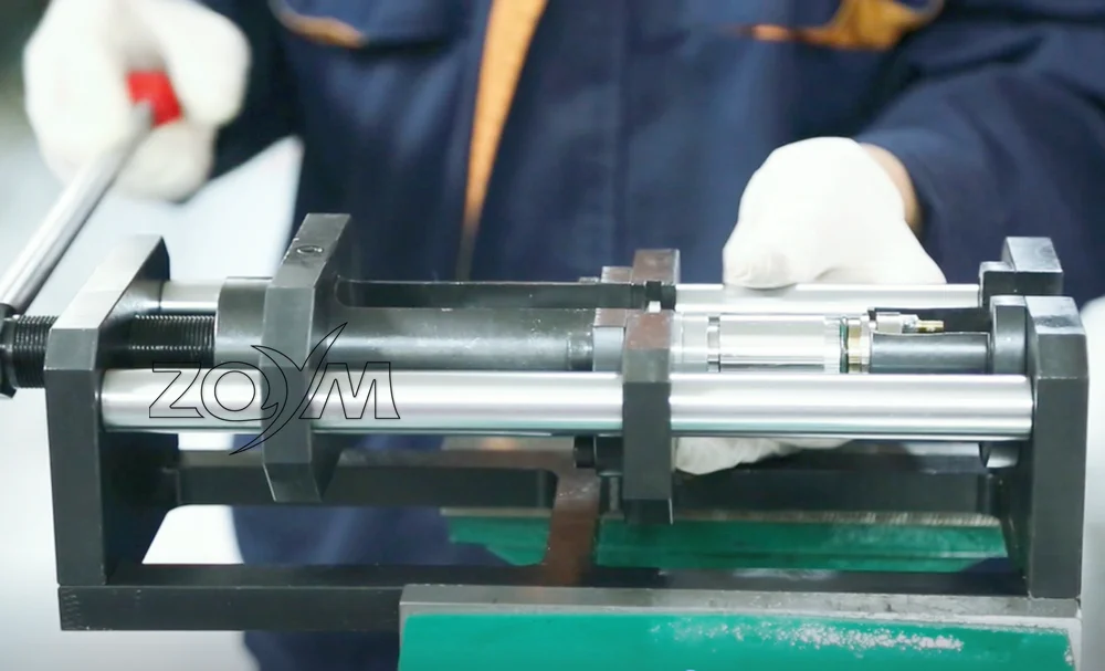 Common Rail Diesel Engine Injector 4384786 Remove Tools Injector Tools ...