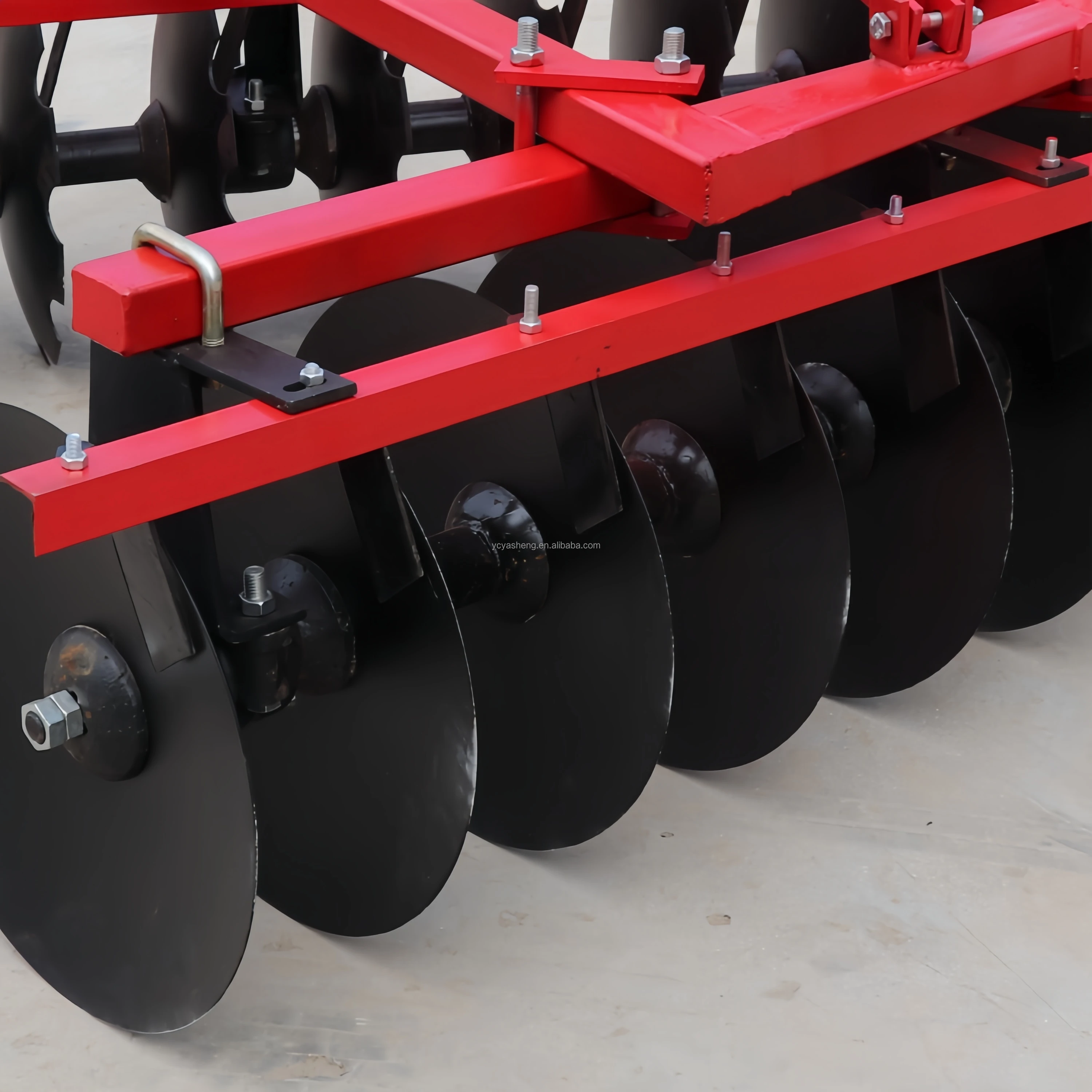 Farm Machinery Tractor Trailed Hydraulic Heavy Duty Disc Plough Plow ...