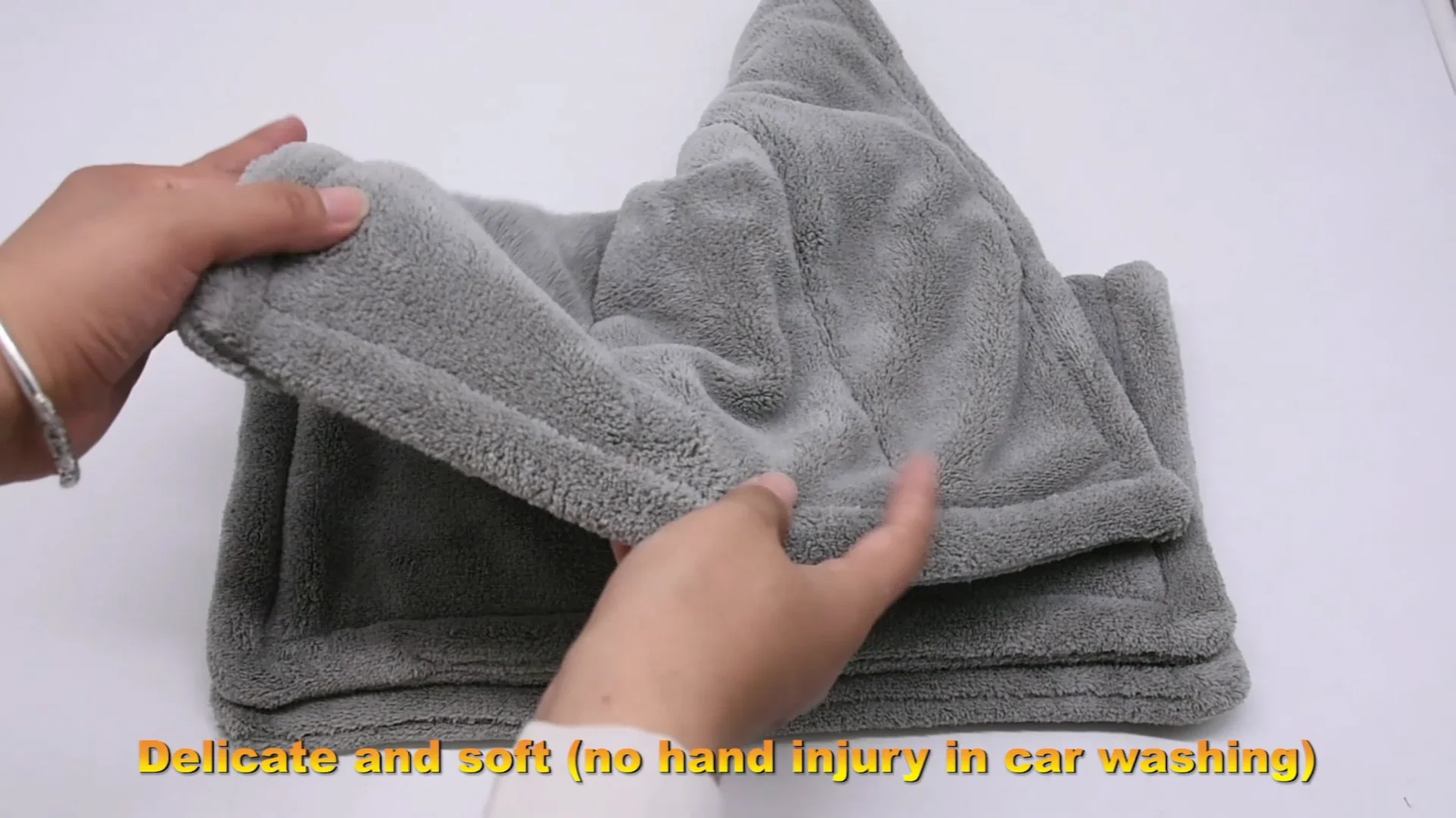 Wholesale Microfiber Twisted Drying Towel Edgeless Microfibre Car Wash ...