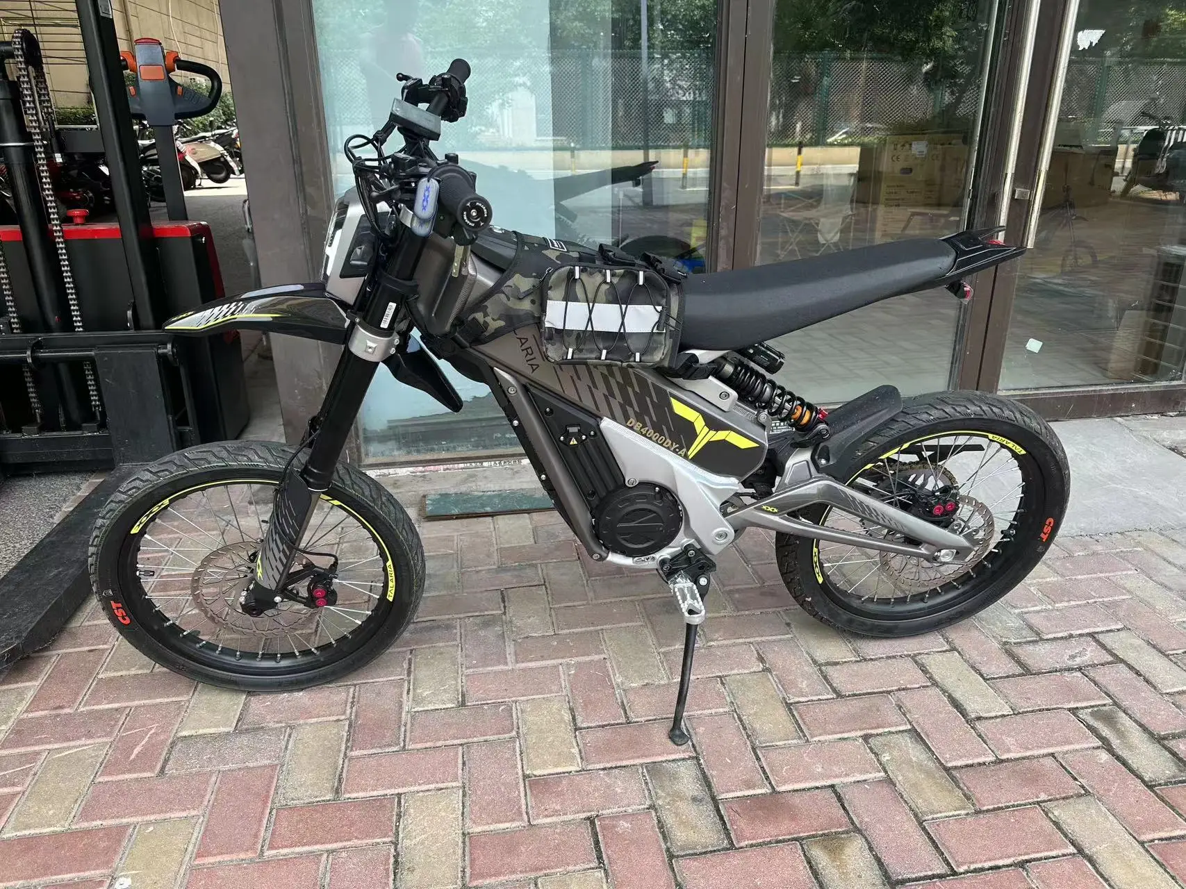 Talaria Sting R 60v 8000w Electric Pitbike - Ultimate Power