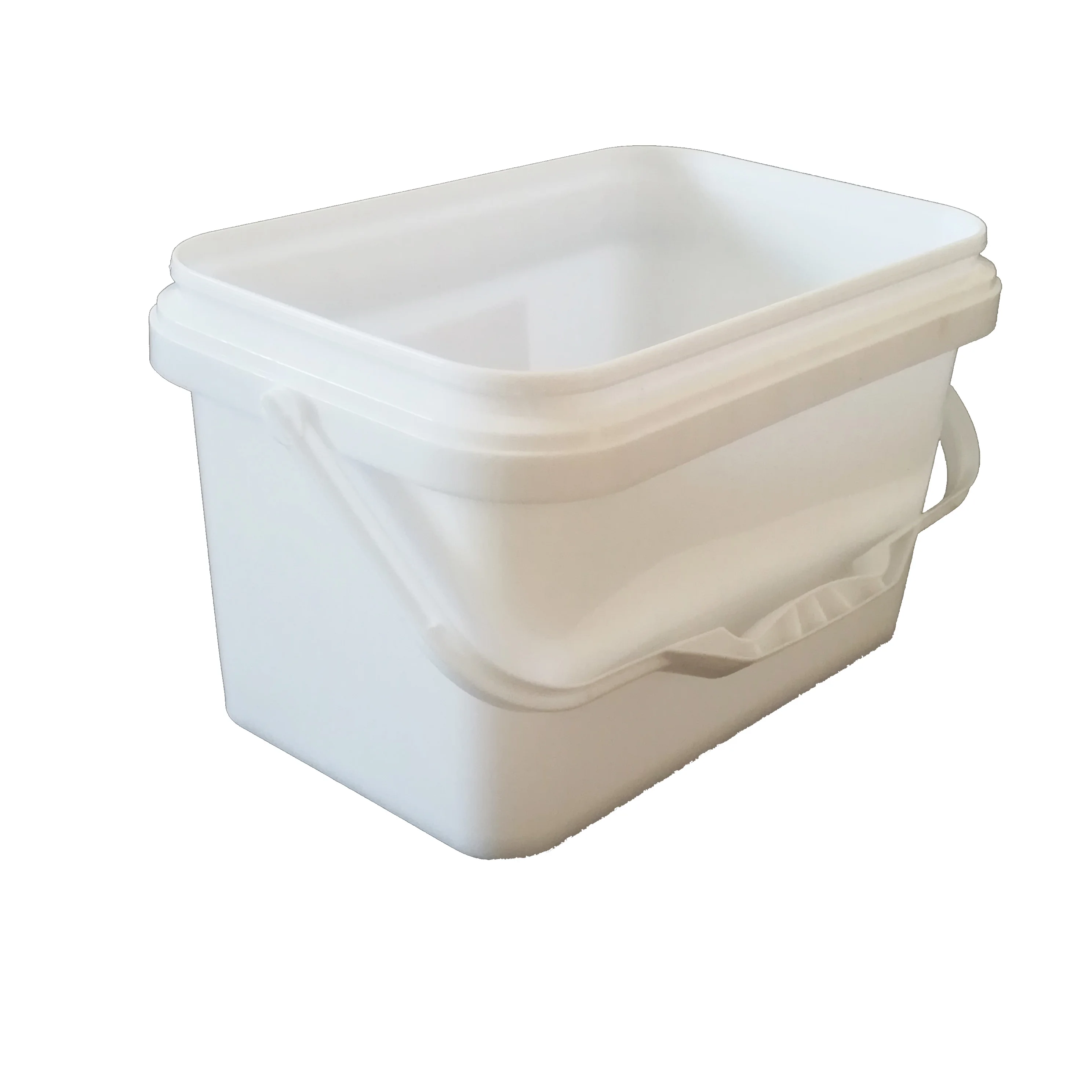 Versatile Plastic Buckets - Perfect for Packing and Storage