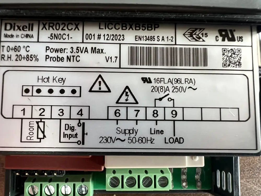 Dixell XR02CX-5NOC1 Thermostat - Precision Temperature Control