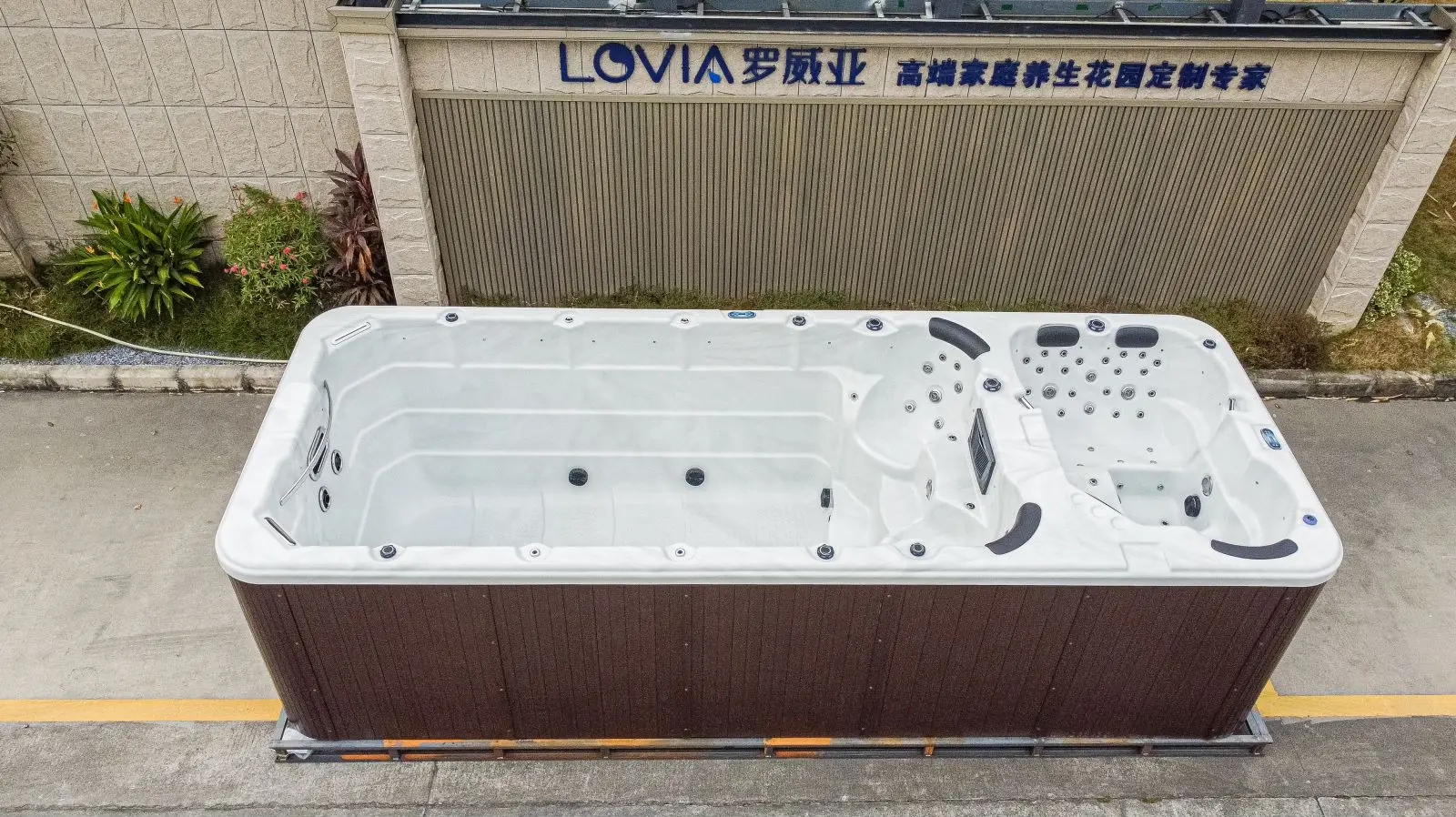 Pool and Spa Combo - Endless Swim Spa Dual Zone Fiberglass