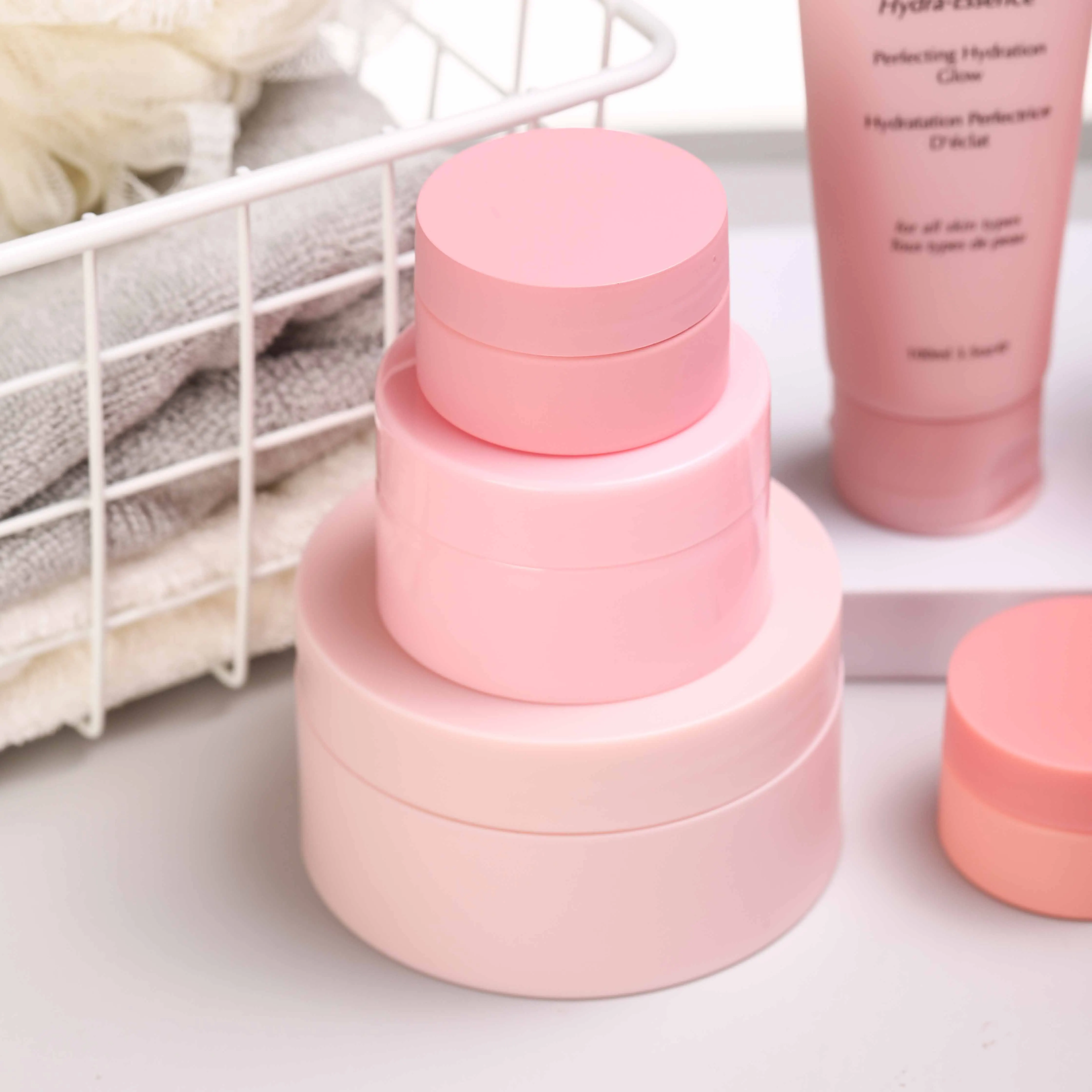 Empty Cosmetic Pink Plastic Skin Care Set Packaging Bottle