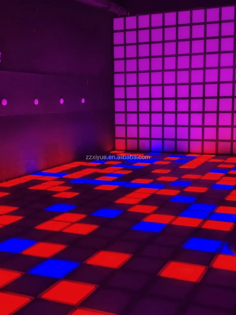 LED Jumping Grid - Interactive Fun for Indoor & Outdoor
