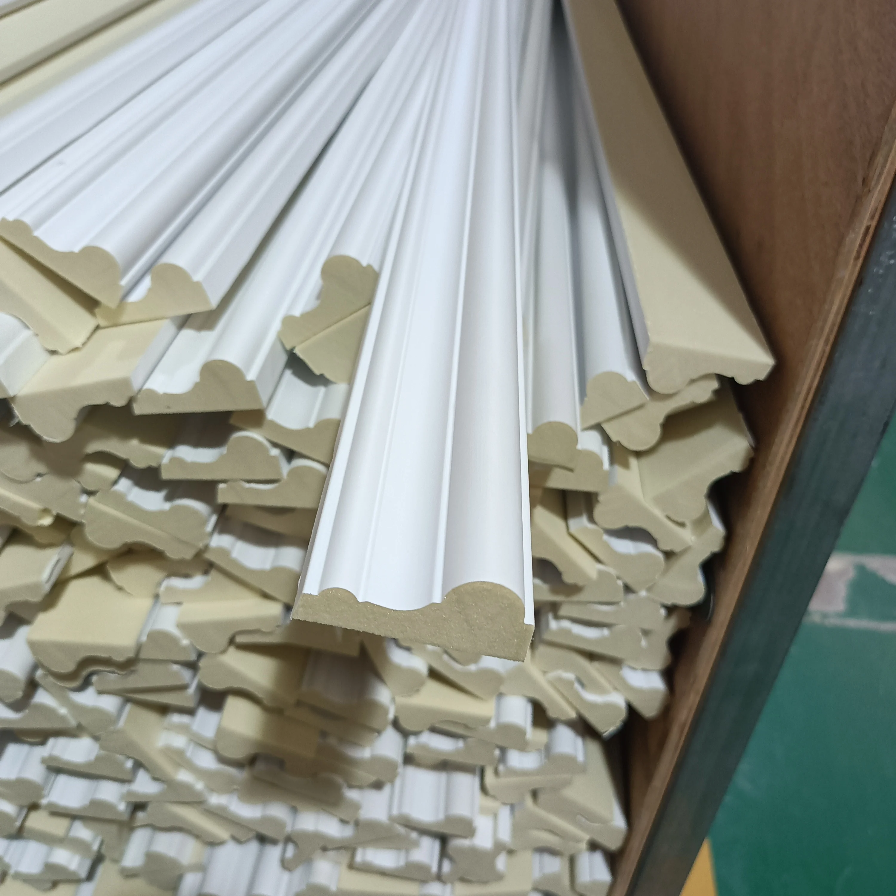 H Decovision Primed Manufactory High Density Pu Plain Flat Moulding For ...