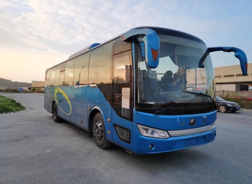 Customized 2018 Y Utong 47-70 Seats ZK6115 Automatic City Bus Luxury ...