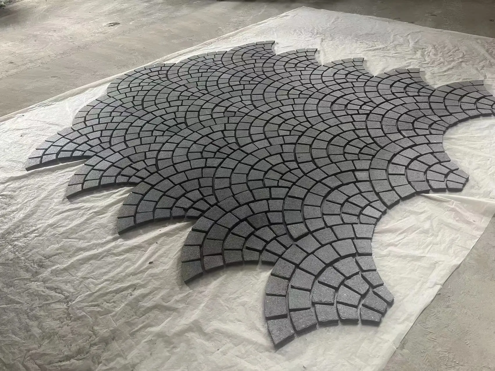 Flamed Black Granite Cobblestone Pavers Fan Shape Black Cobble Stone ...
