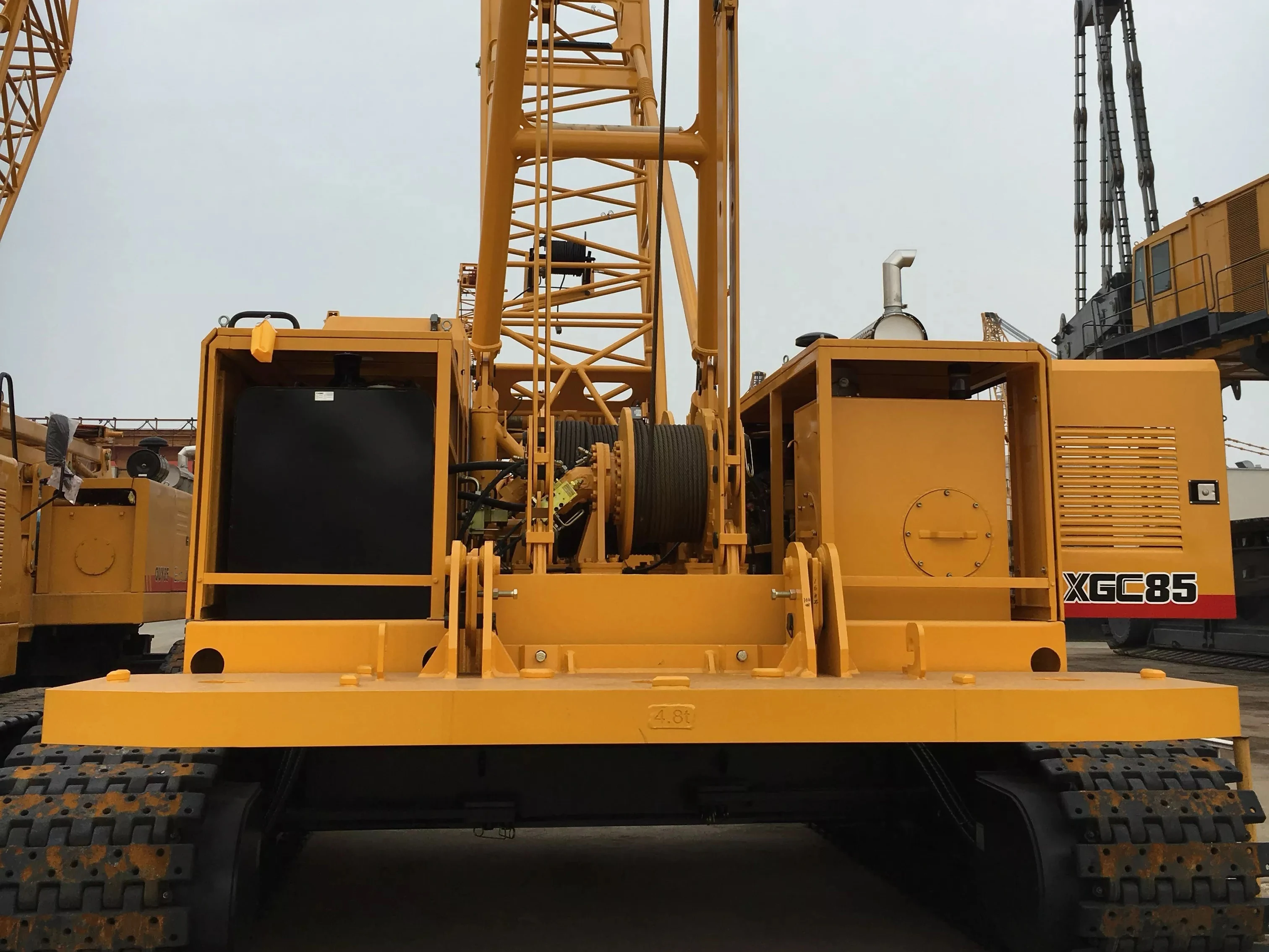 130 Ton New Lattice Boom Crawler Crane Xgc130 With Best Price - Buy ...
