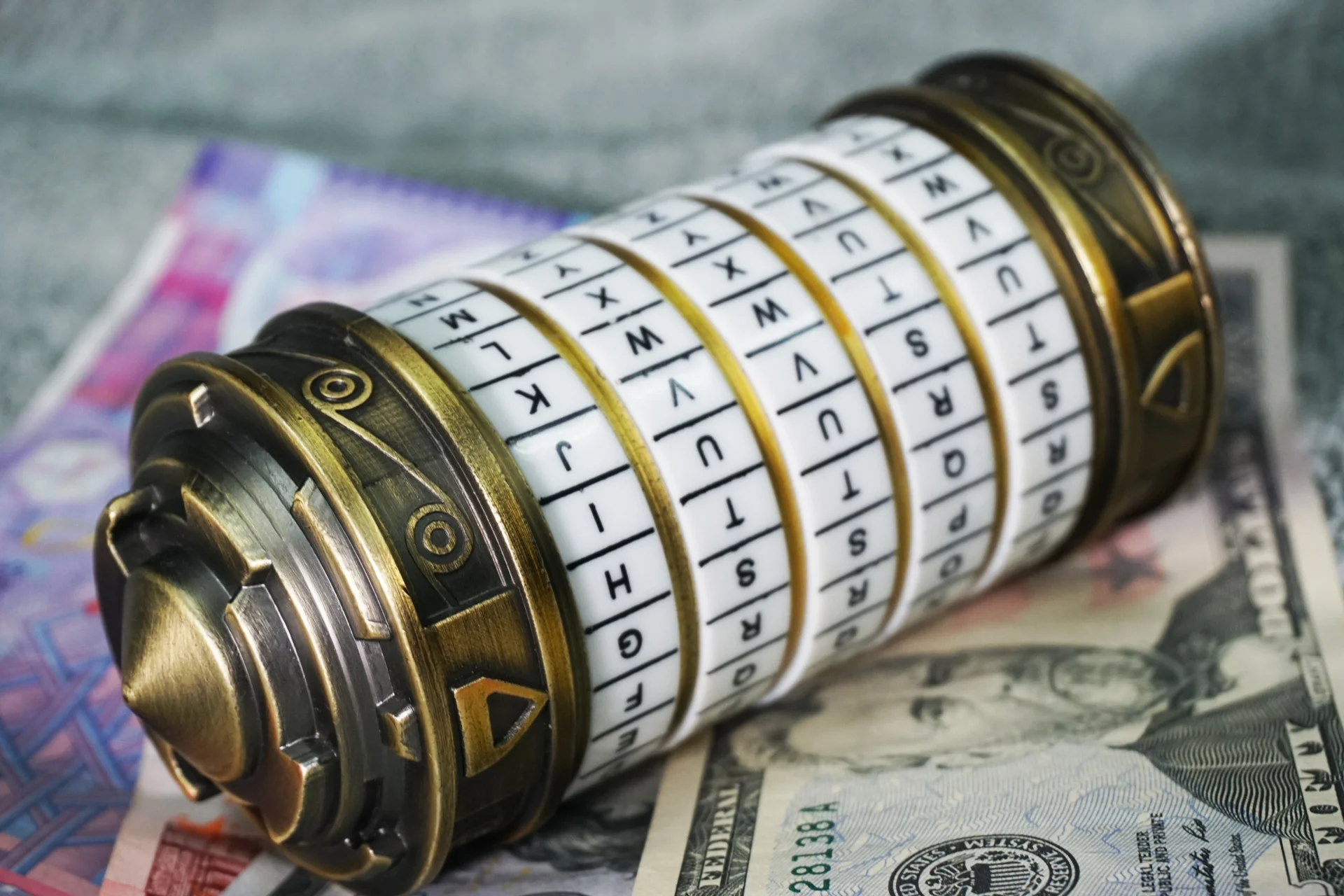 Eastommy Et-410124 Cryptex Da Vinci Code Mini Cryptex Lock Puzzle Boxes ...