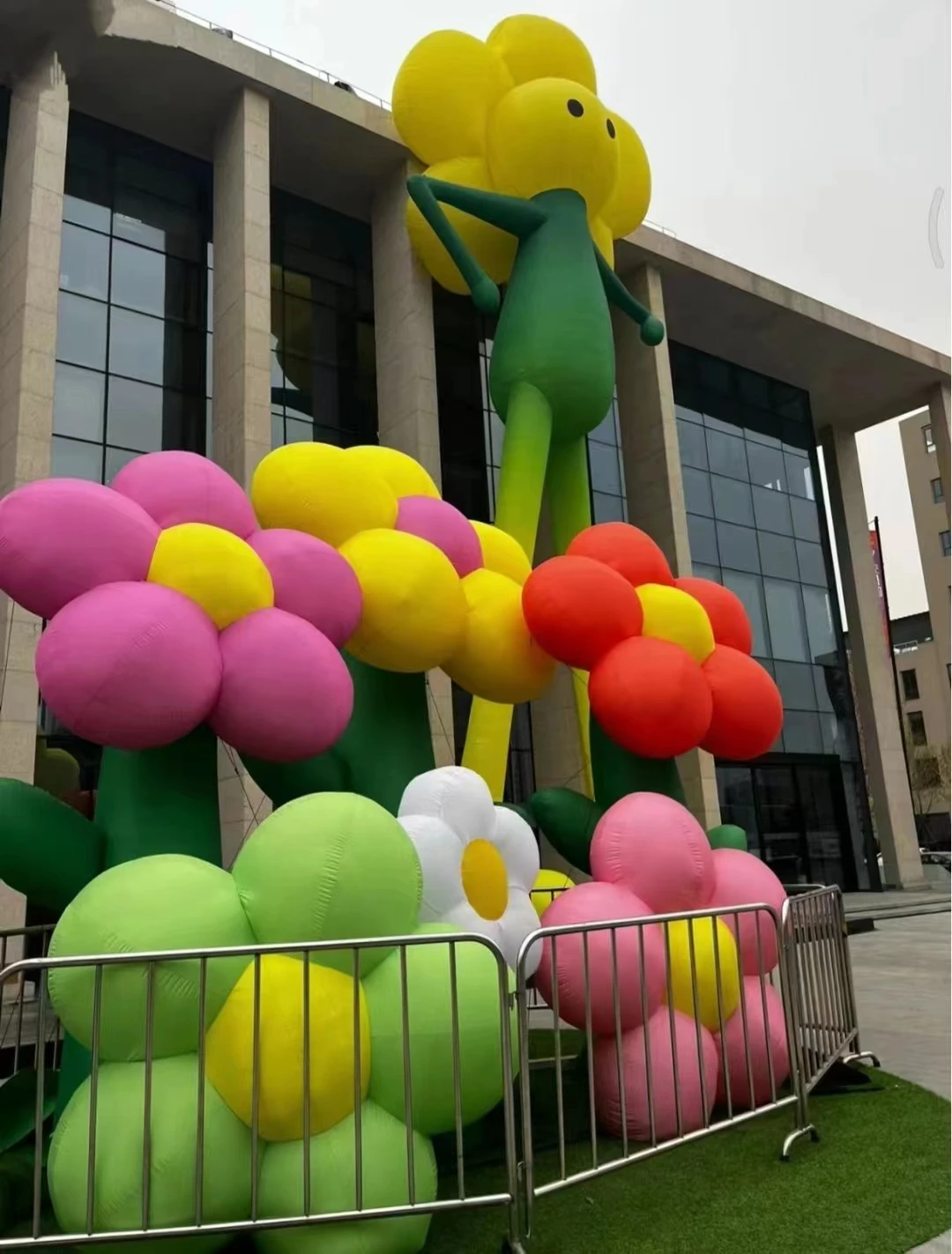 Outdoor Advertising Inflatable Colorful Flowers Cartoon Shapes ...
