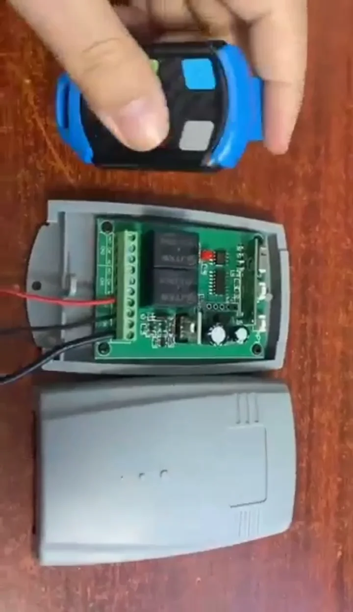 Universal 433mhz Rf Remote Control Receiver For Garage/gate Door 433.92mhz Rolling Code Receiver ...