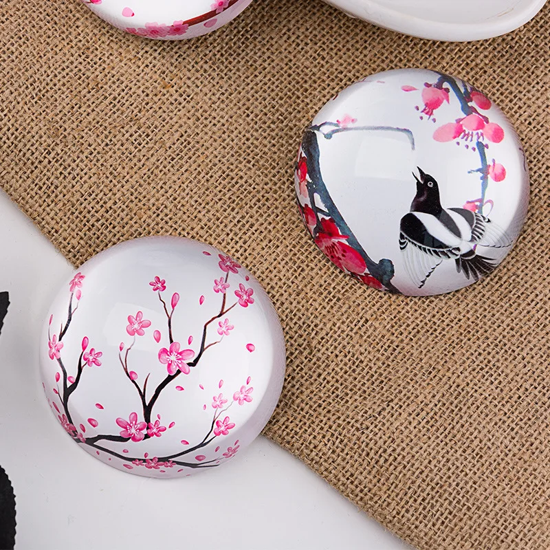 Custom Crystal Magnifying Glass Dome Paperweight - Buy Crystal Dome ...