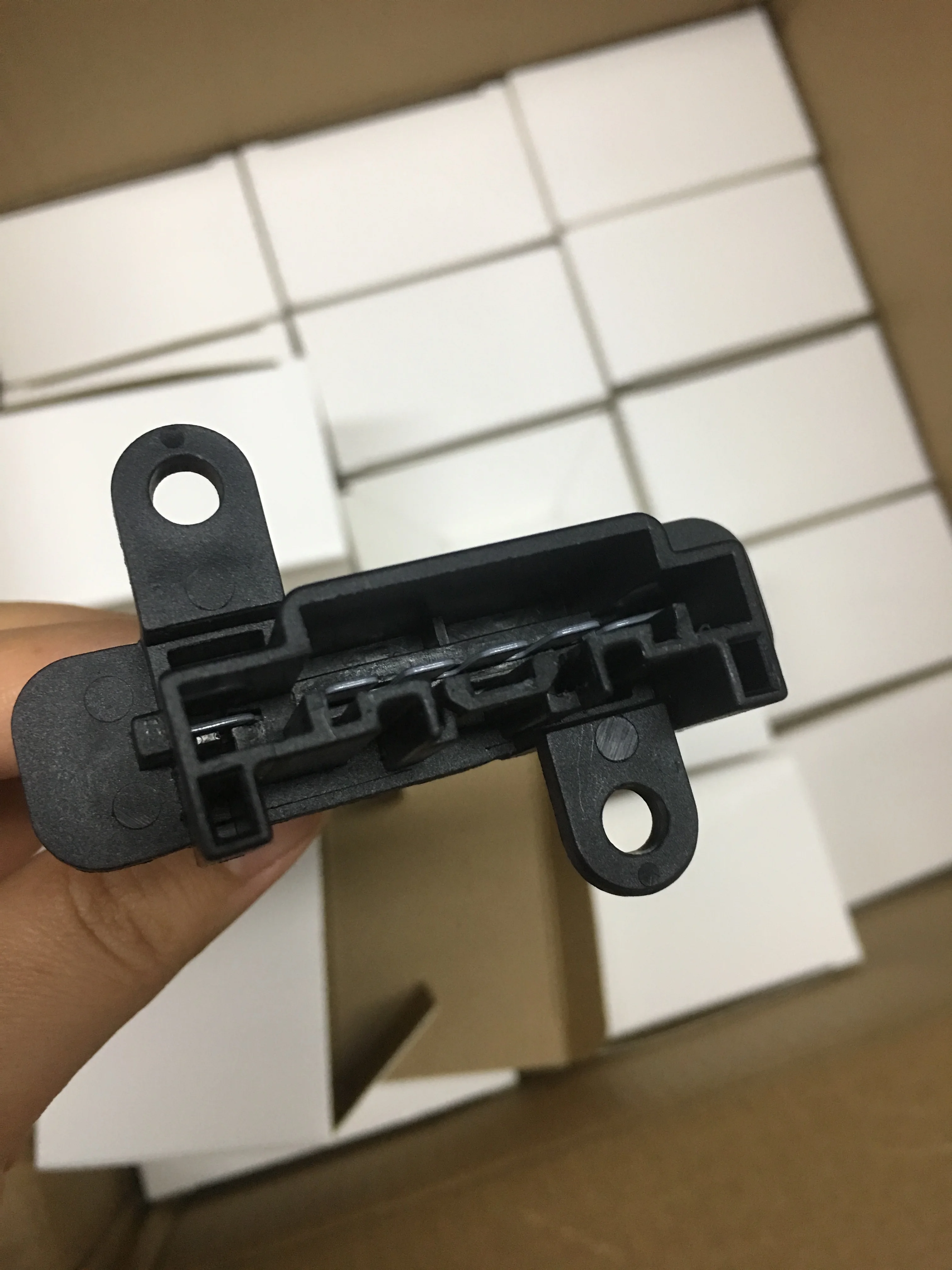 New Heater Fan Blower Motor Resistor For V W Touareg Amarok Multivan T5 ...