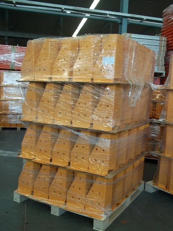 Heavy Duty Pallet Support On Racking Beam Pallet Rack Cross Bars - Buy ...