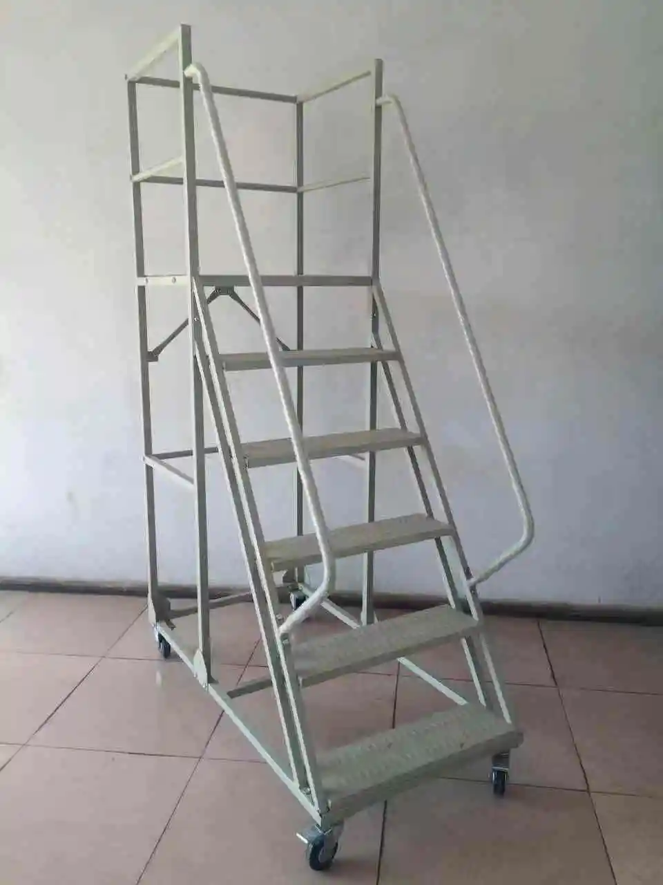 Customizable Factory Metal Ladder with Wheels Multi-Purpose Warehouse ...